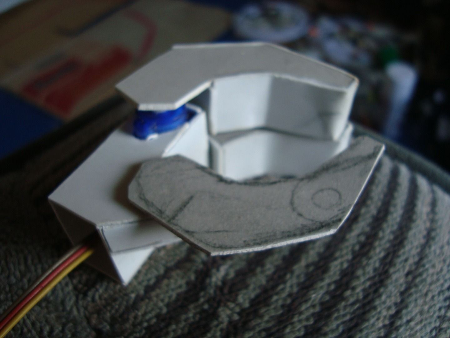 Making Humanoid Robot : 5 Steps - Instructables