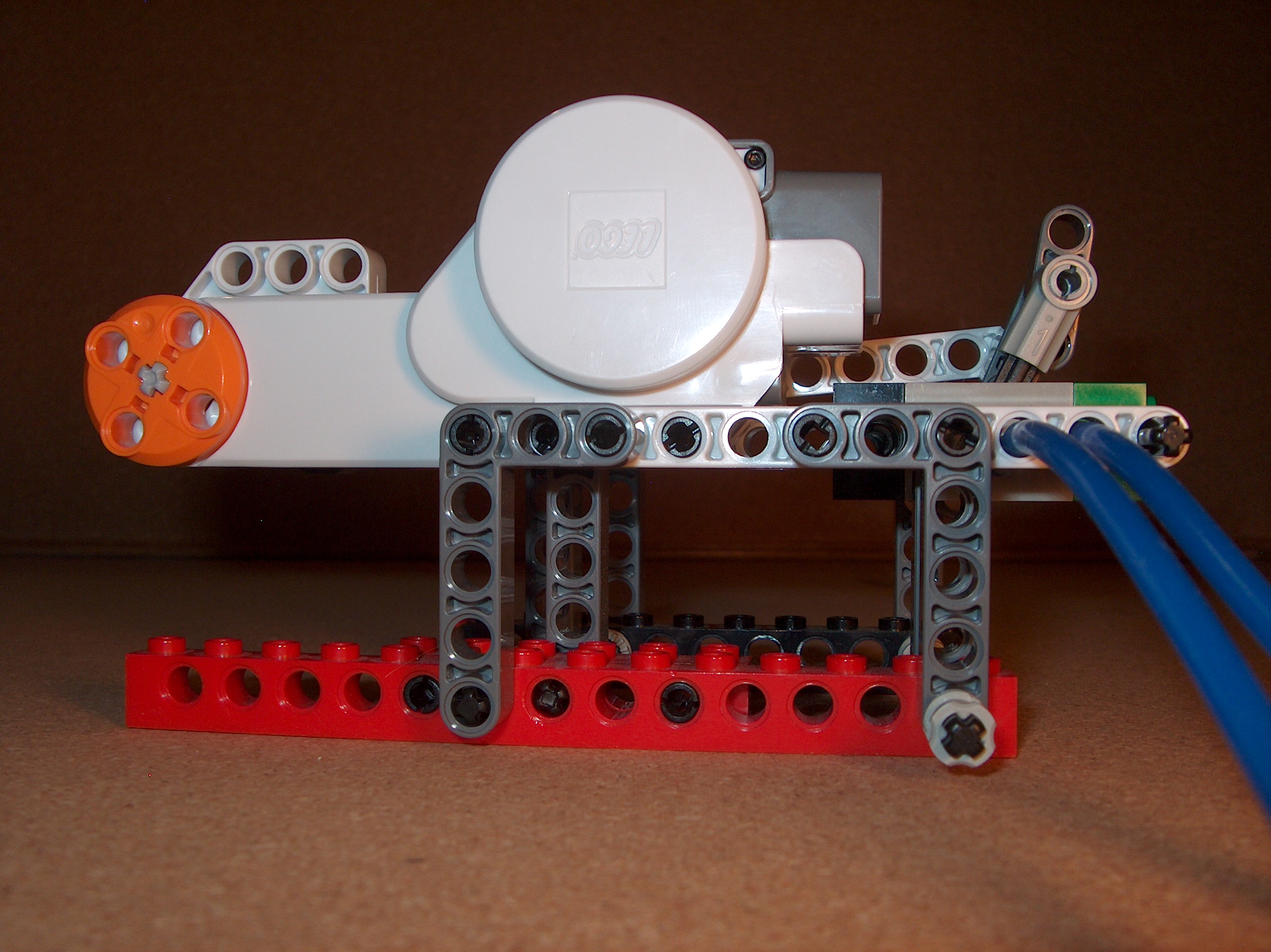 Build a Polar 3-D Printer From Legos : 7 Steps (with Pictures ...