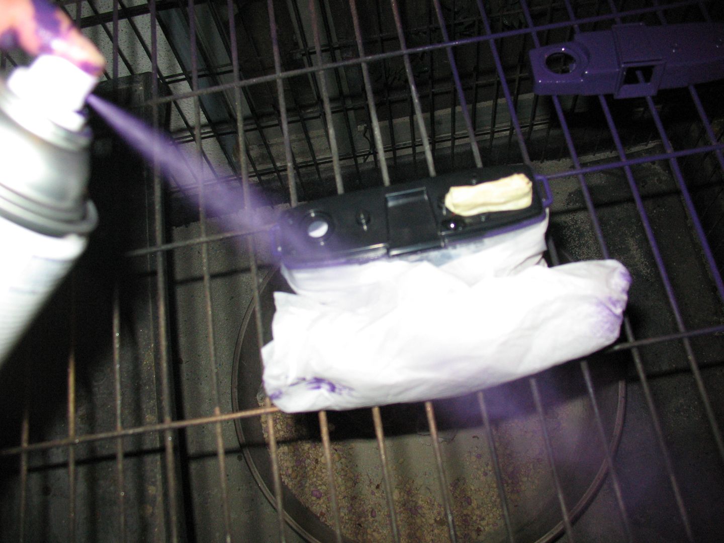 How to Paint a Plastic Camera : 6 Steps (with Pictures) - Instructables