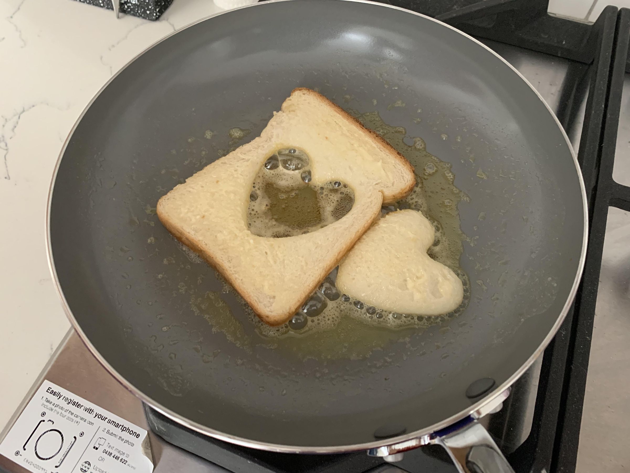 Heart Shaped Toad in the Hole : 4 Steps (with Pictures) - Instructables