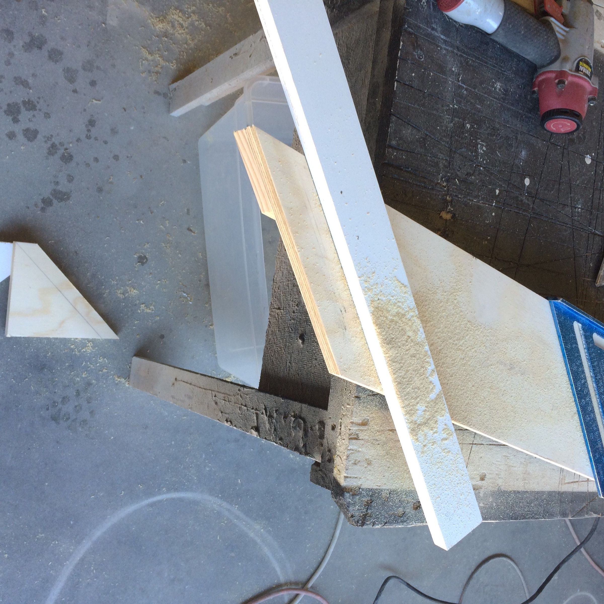 Make a Fast Easy 45 Degree Crosscut Jig : 9 Steps (with Pictures ...