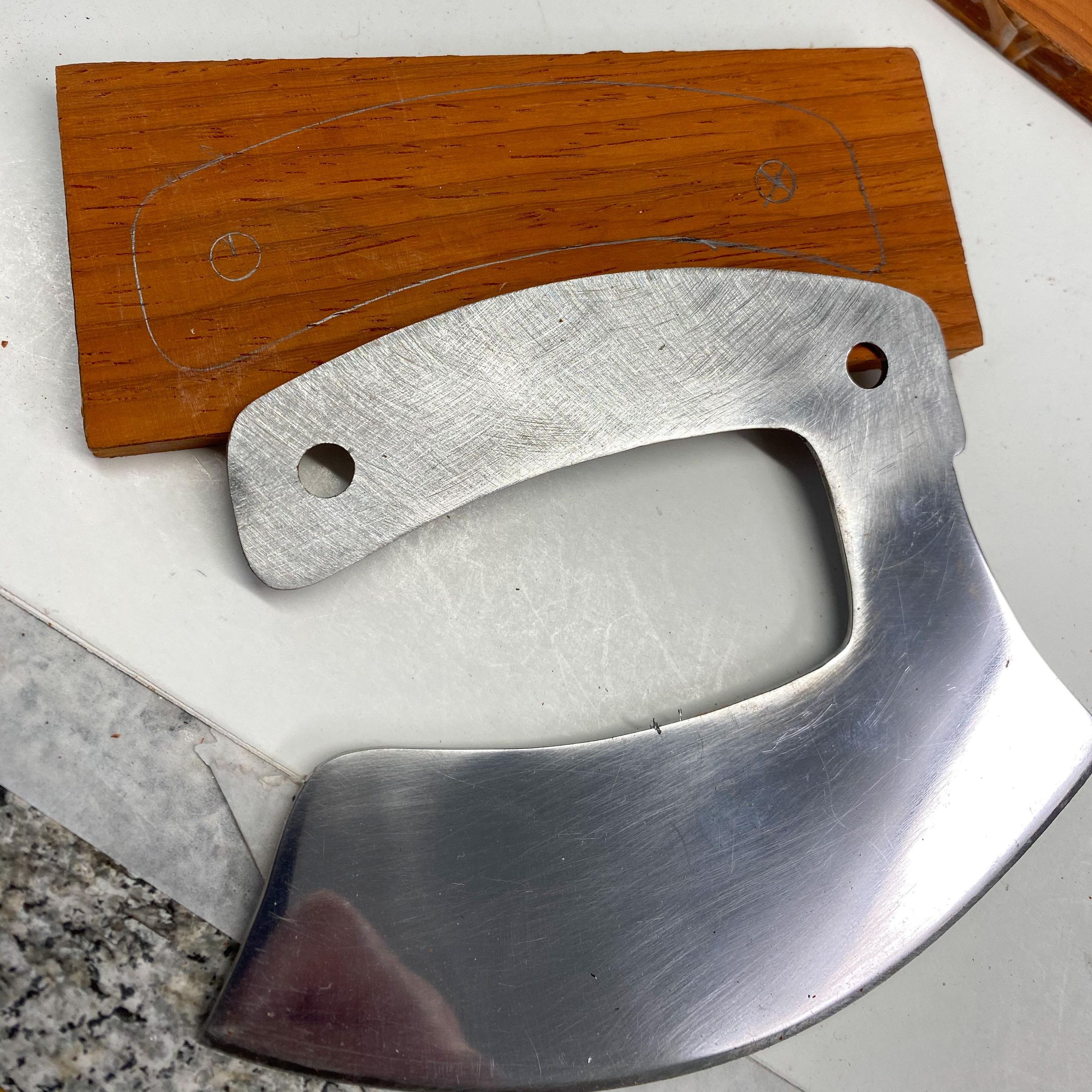 How to Make a Ulu Knife From a Old Saw Blade Plus a Bonus Cutting Board ...