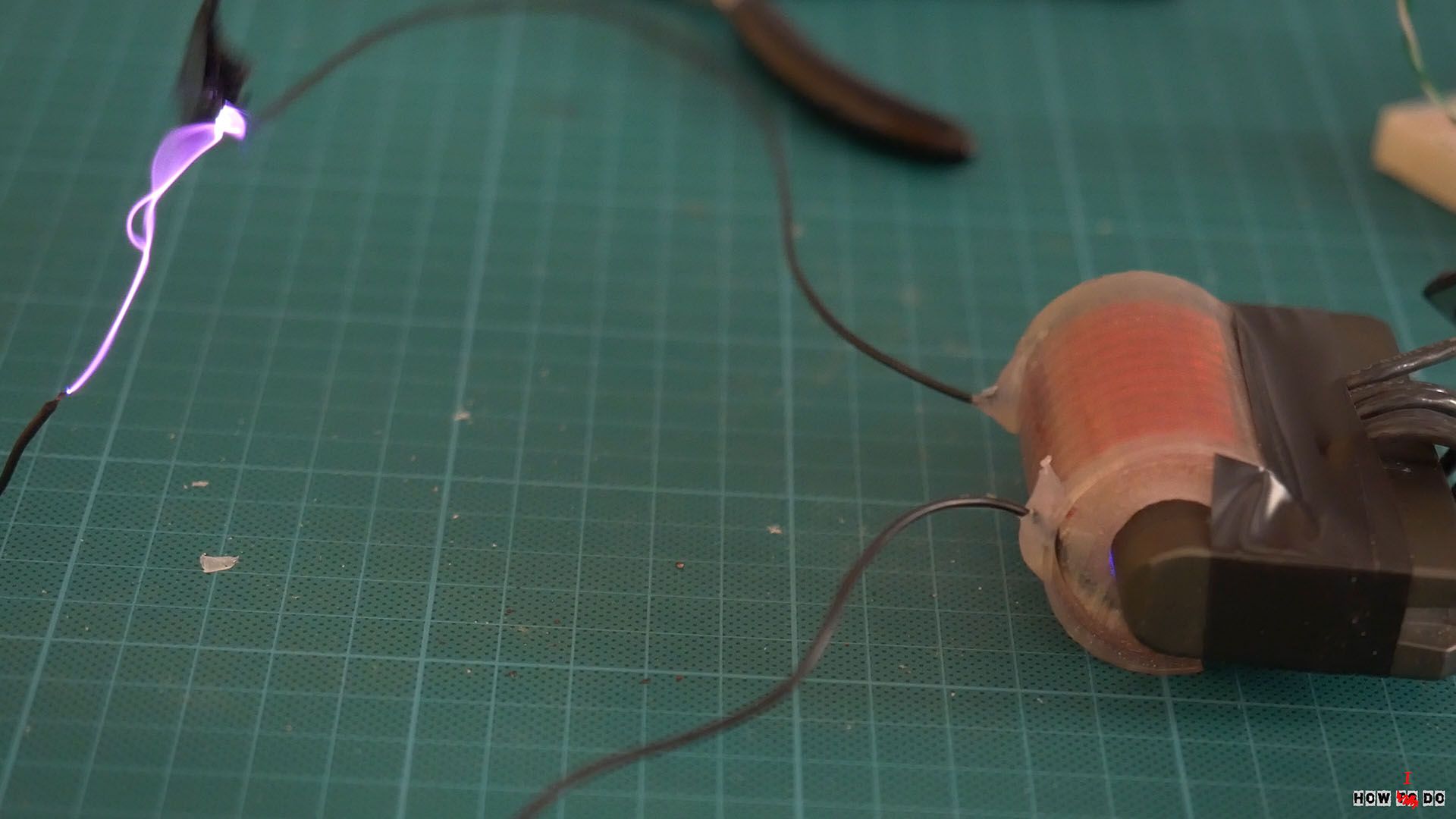 High Voltage Transformer : 4 Steps (with Pictures) - Instructables