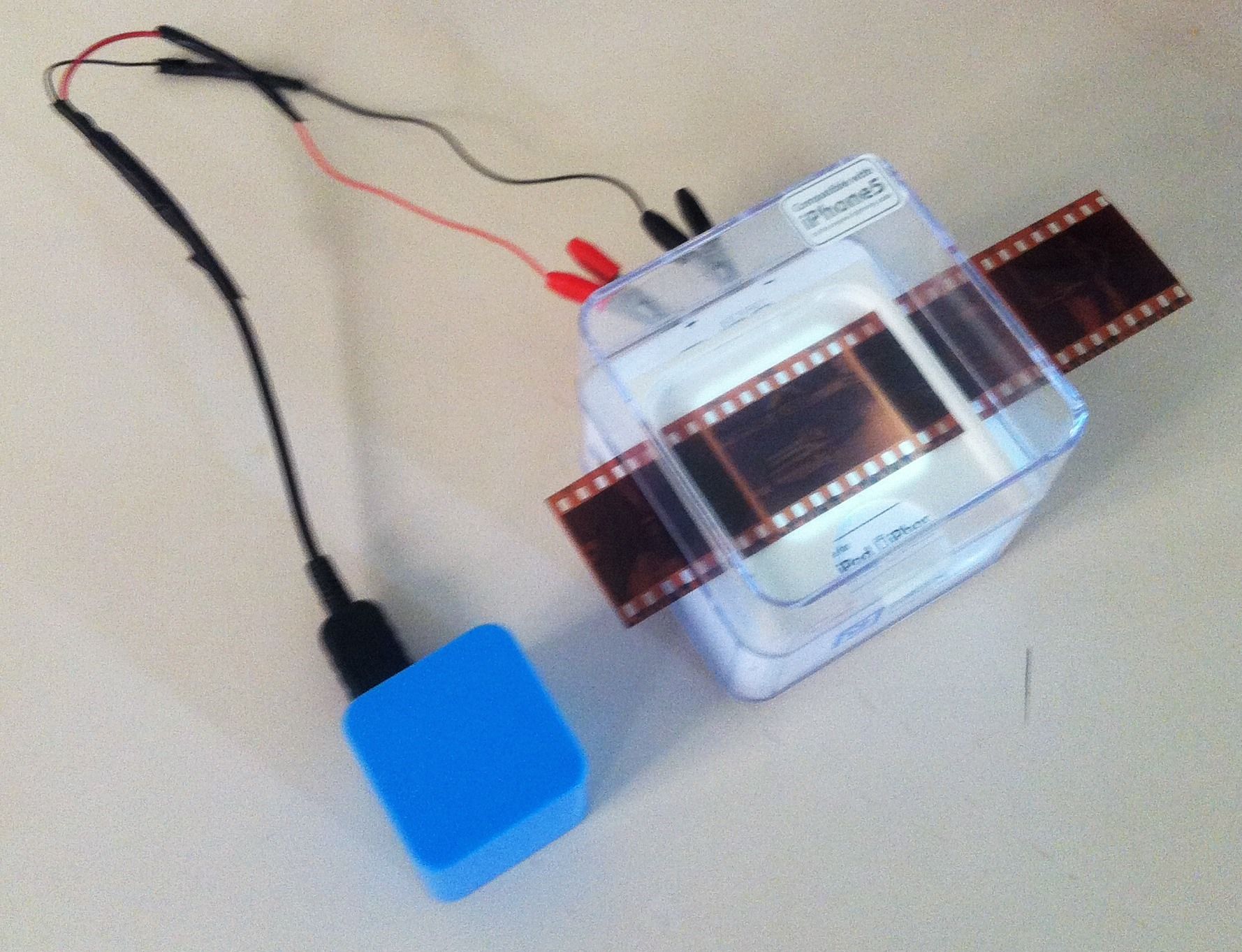 HomeMade Smartphone Film Scanner : 10 Steps (with Pictures) - Instructables