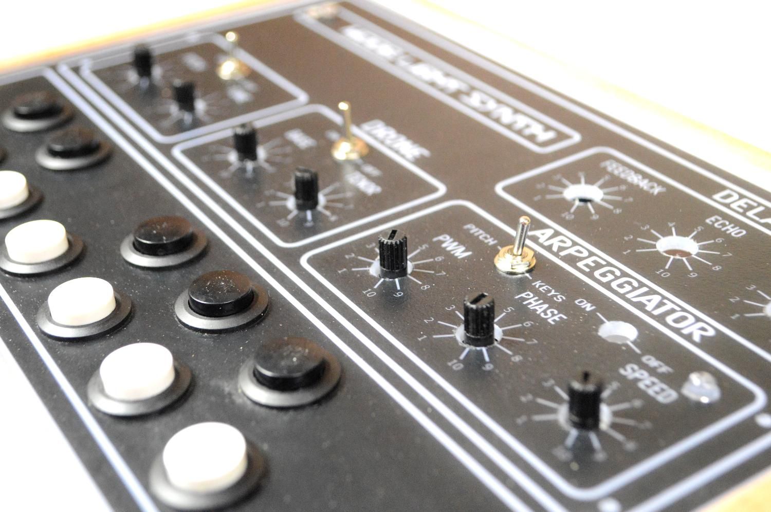 Moog Light Synth V3 : 15 Steps (with Pictures) - Instructables
