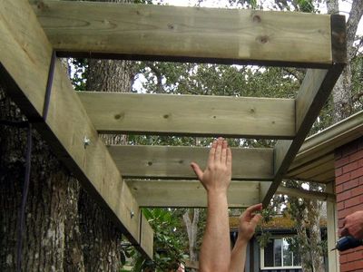 How to Build a Treehouse : 17 Steps (with Pictures) - Instructables