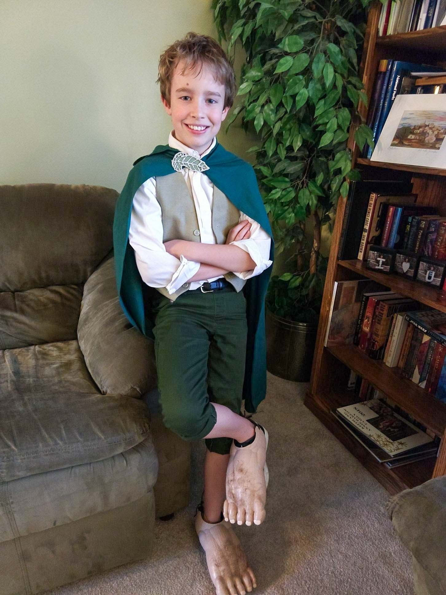 The Hobbit "Feet" Costume : 6 Steps (with Pictures) - Instructables