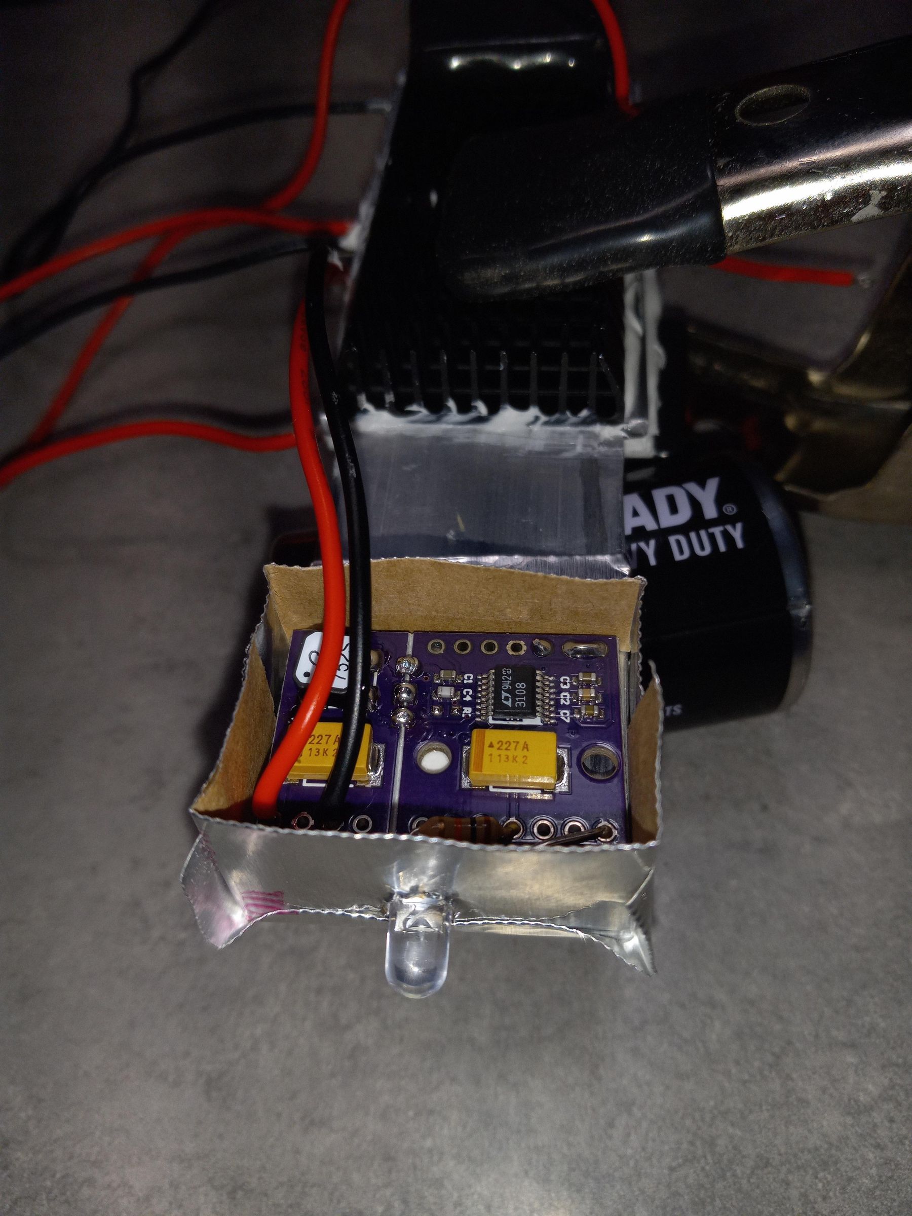 Body Heat Powered Flashlight : 4 Steps - Instructables