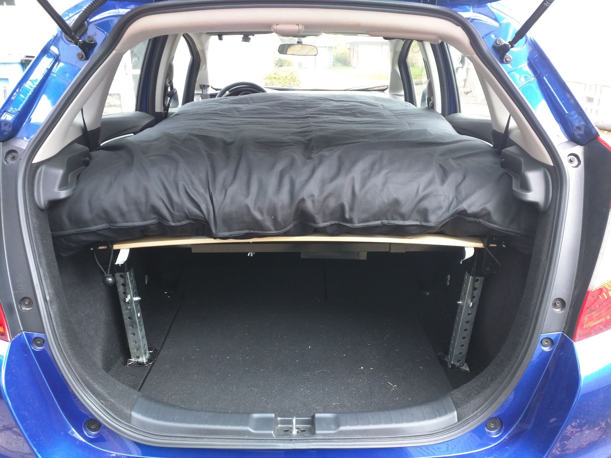 Car Camping in a Compact Car : 7 Steps (with Pictures) - Instructables