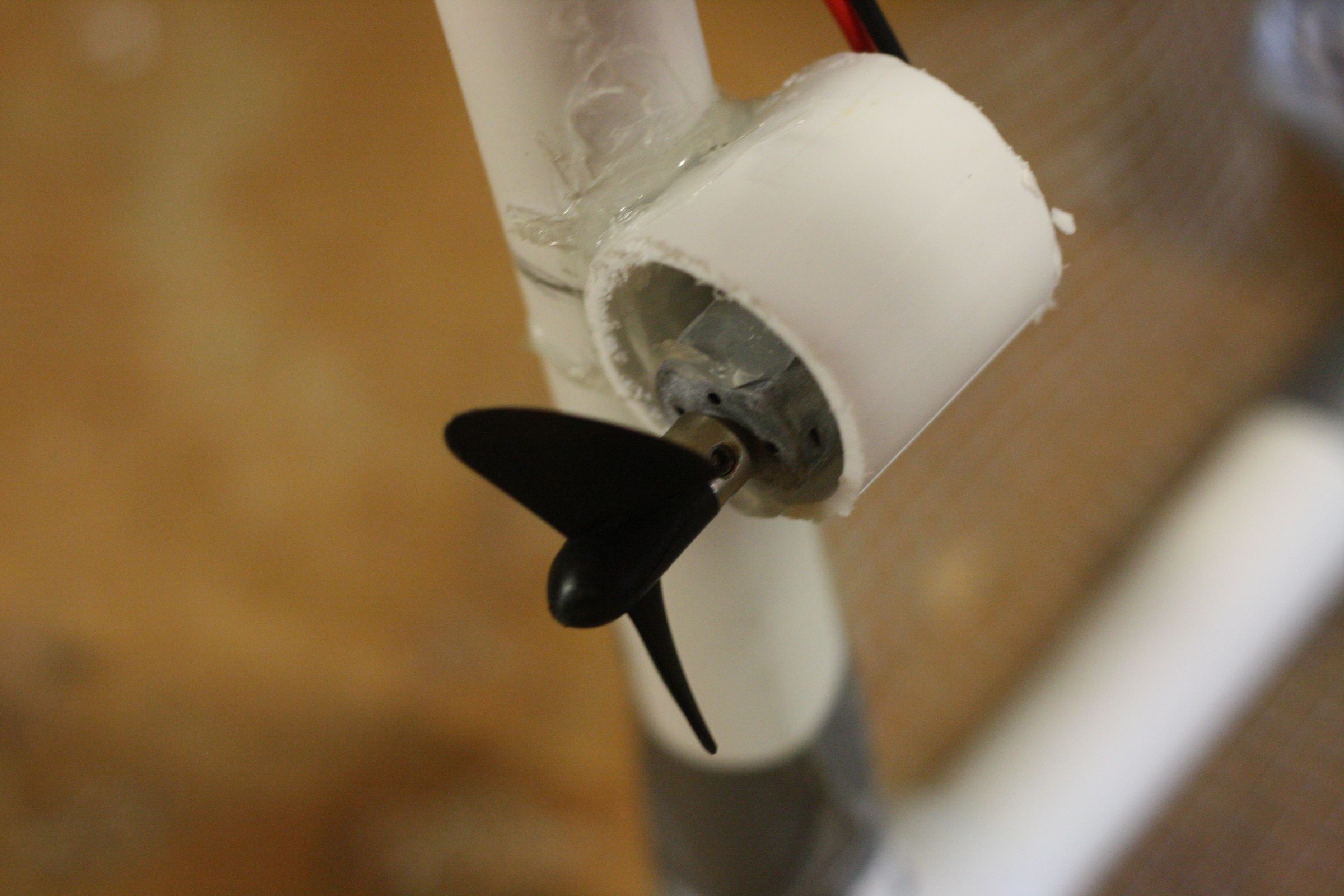 How to Build a ROV (Submarine) : 6 Steps - Instructables