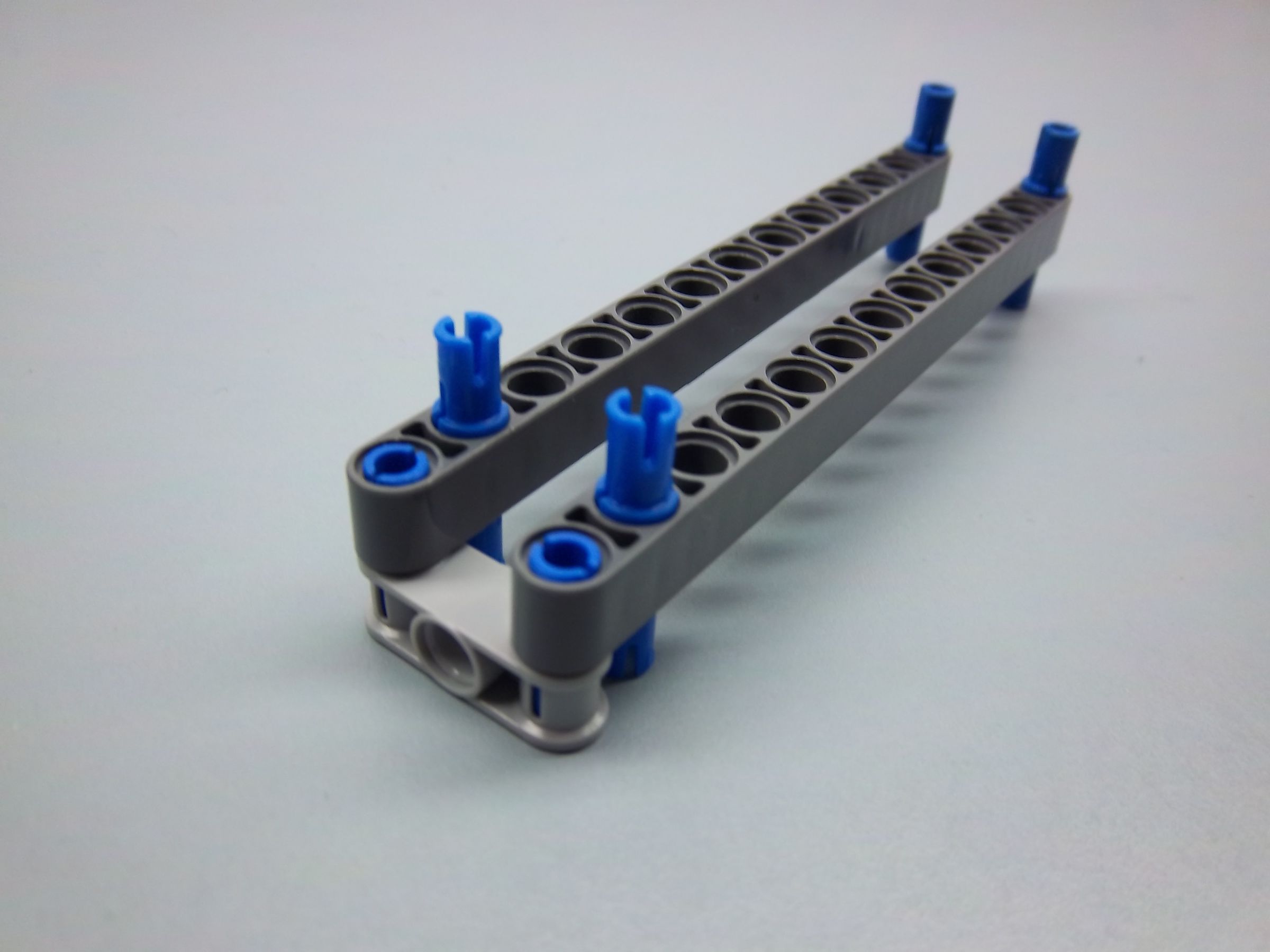 Working Lego Technic Revolver : 3 Steps - Instructables