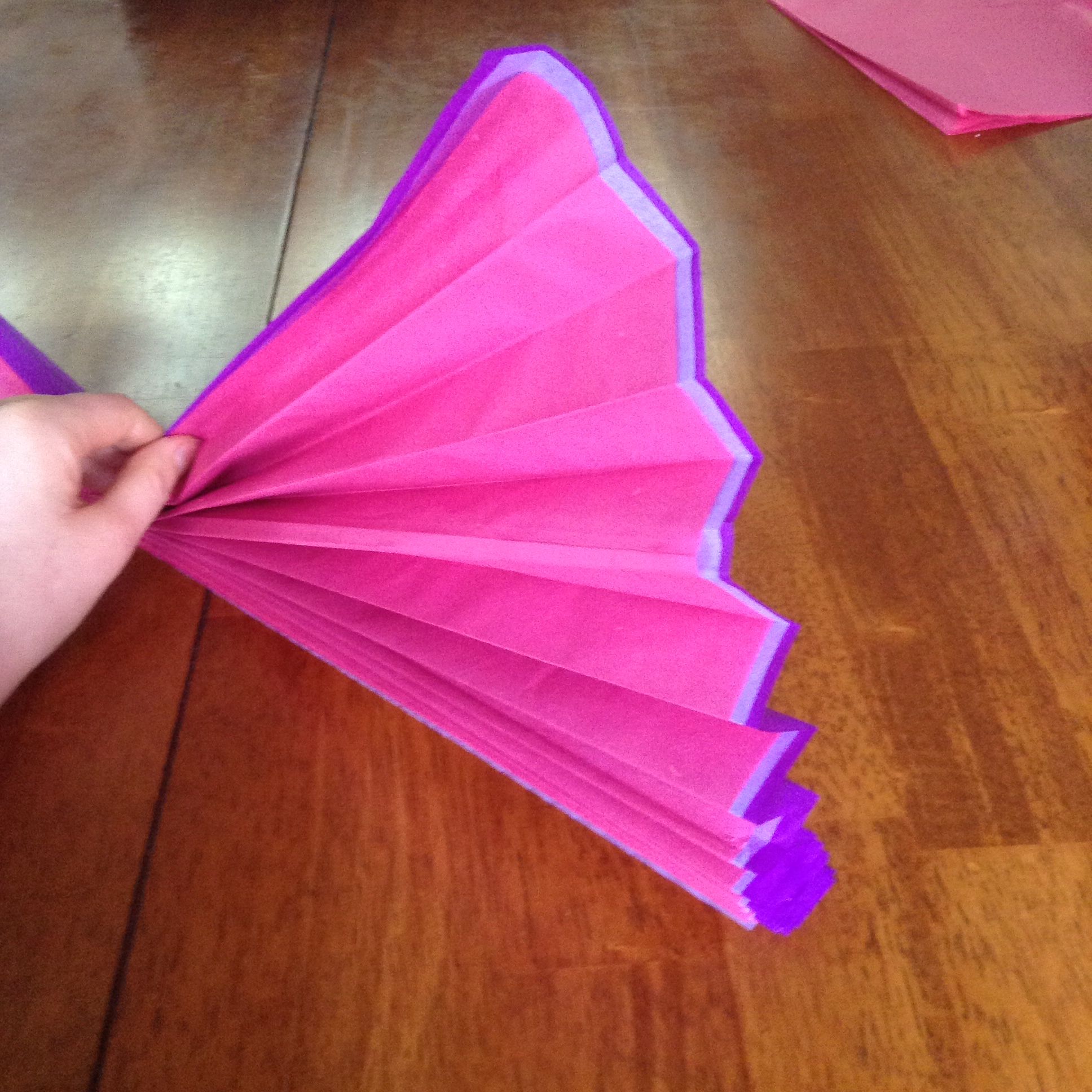 Easy Tissue Paper Flowers : 5 Steps (with Pictures) - Instructables