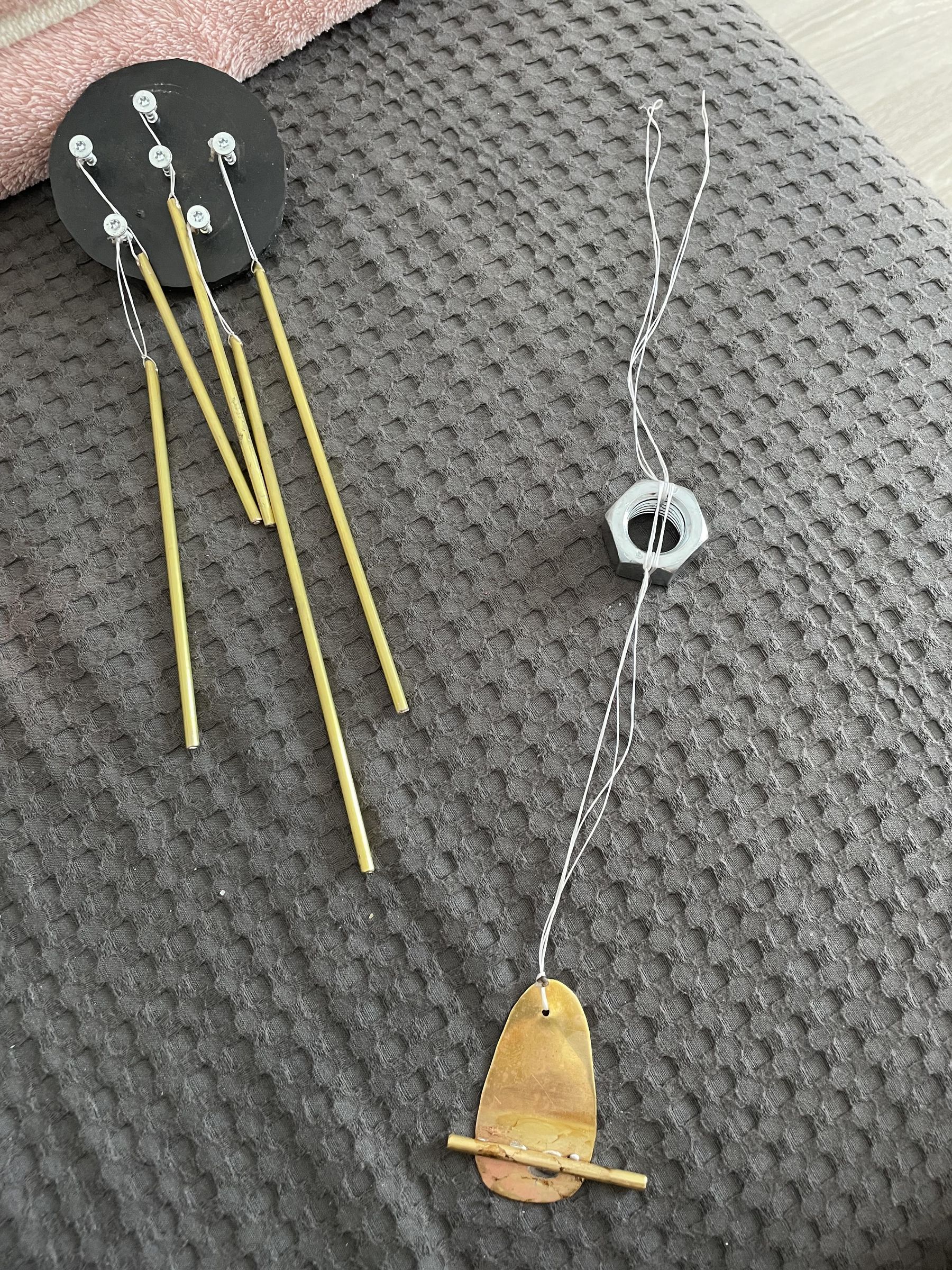 Poor Man's Wind Chimes : 5 Steps (with Pictures) - Instructables