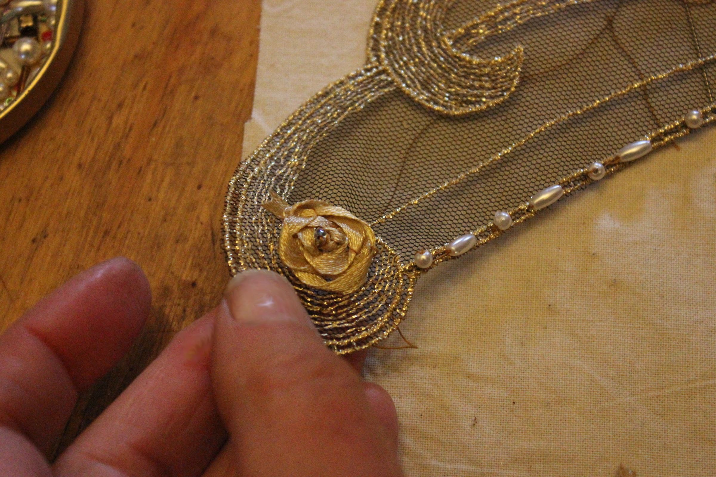 Kokoshnik Tutorial - Traditional Russian Headpiece Great for a Winter ...