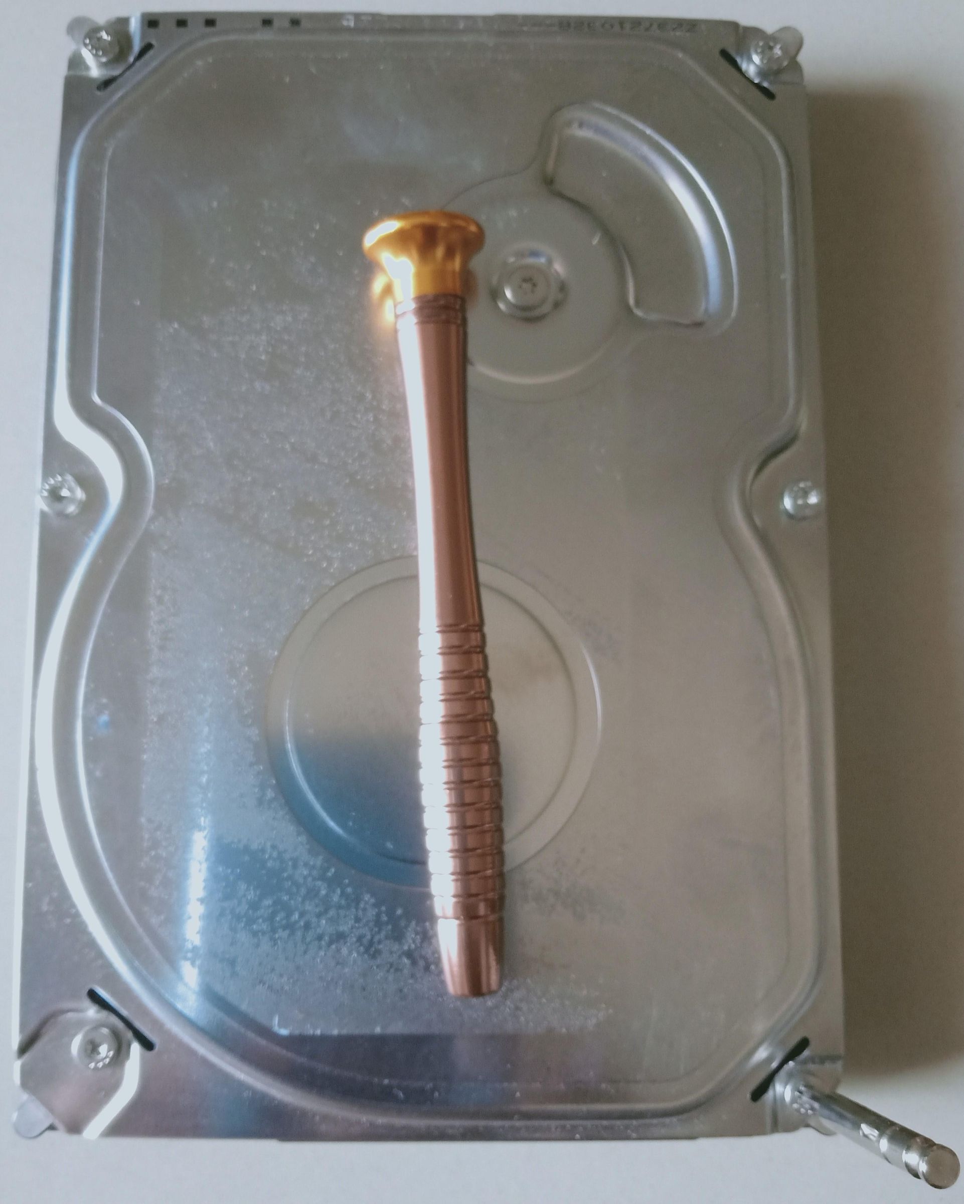 Teardown Seagate SATA Hard Disk Drive : 5 Steps (with Pictures ...