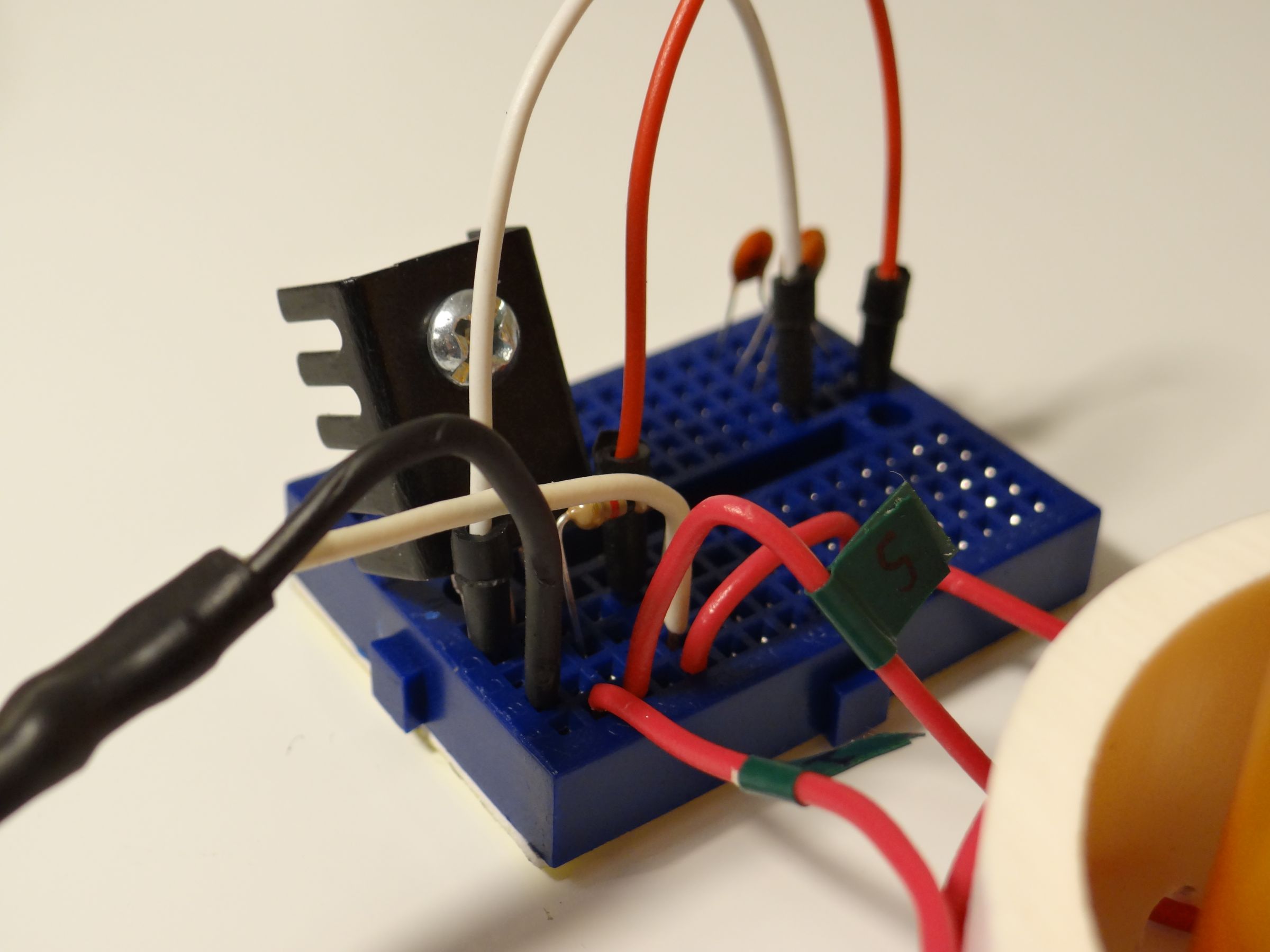 Easy Tesla Coil! : 6 Steps (with Pictures) - Instructables