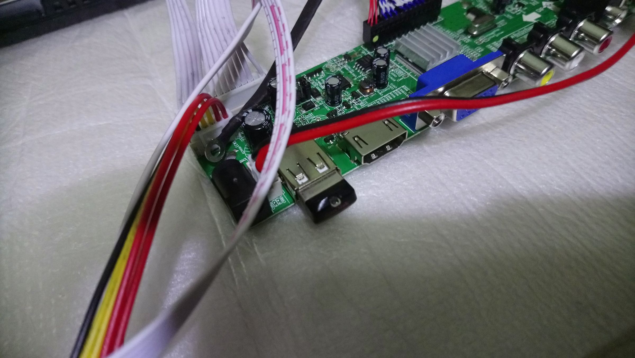 Monitor to TV Conversion : 5 Steps - Instructables