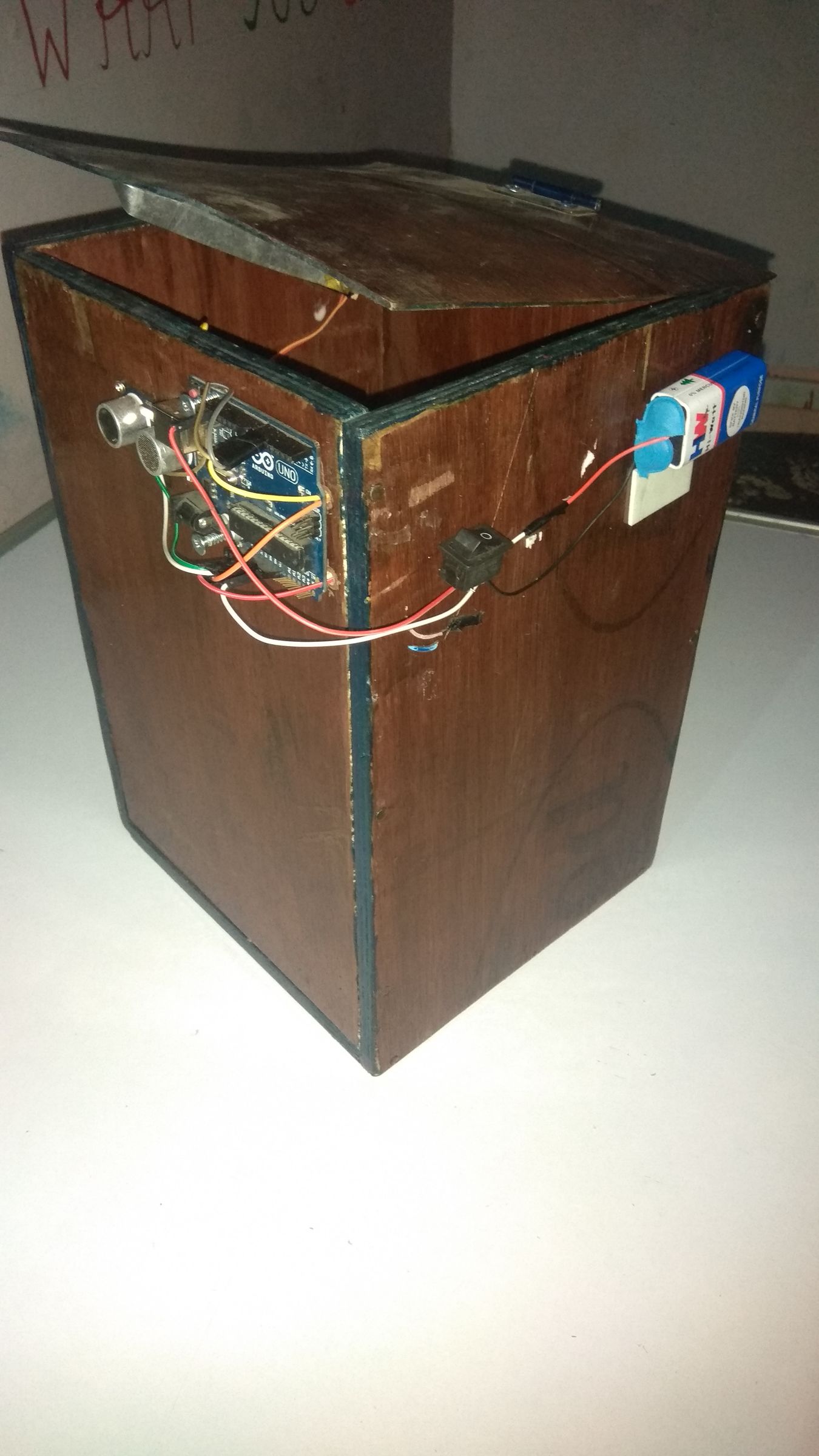 Smart Dustbin With Using Arduino : 8 Steps - Instructables