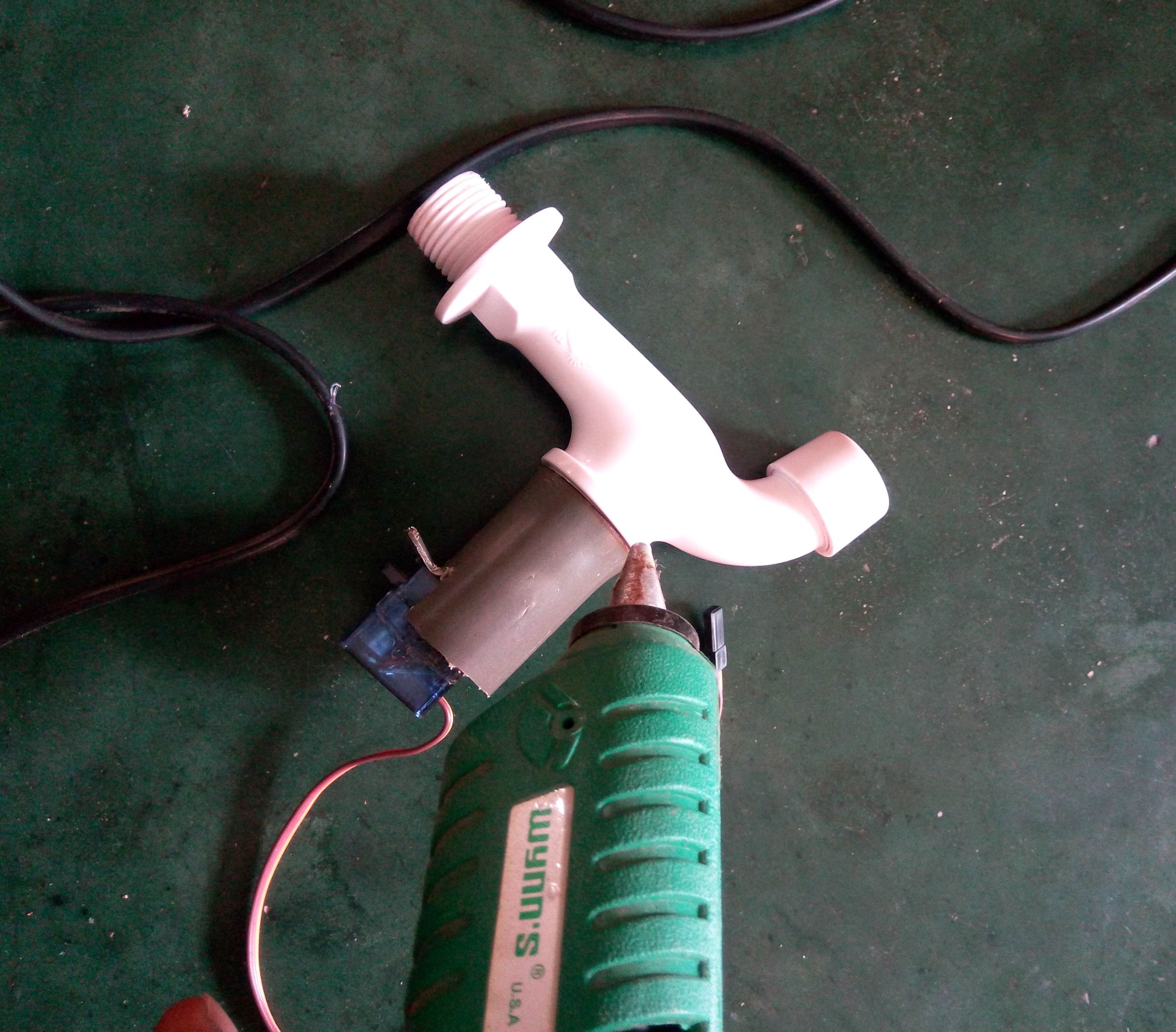 Self-Powered Automatic Water Tap : 11 Steps (with Pictures) - Instructables