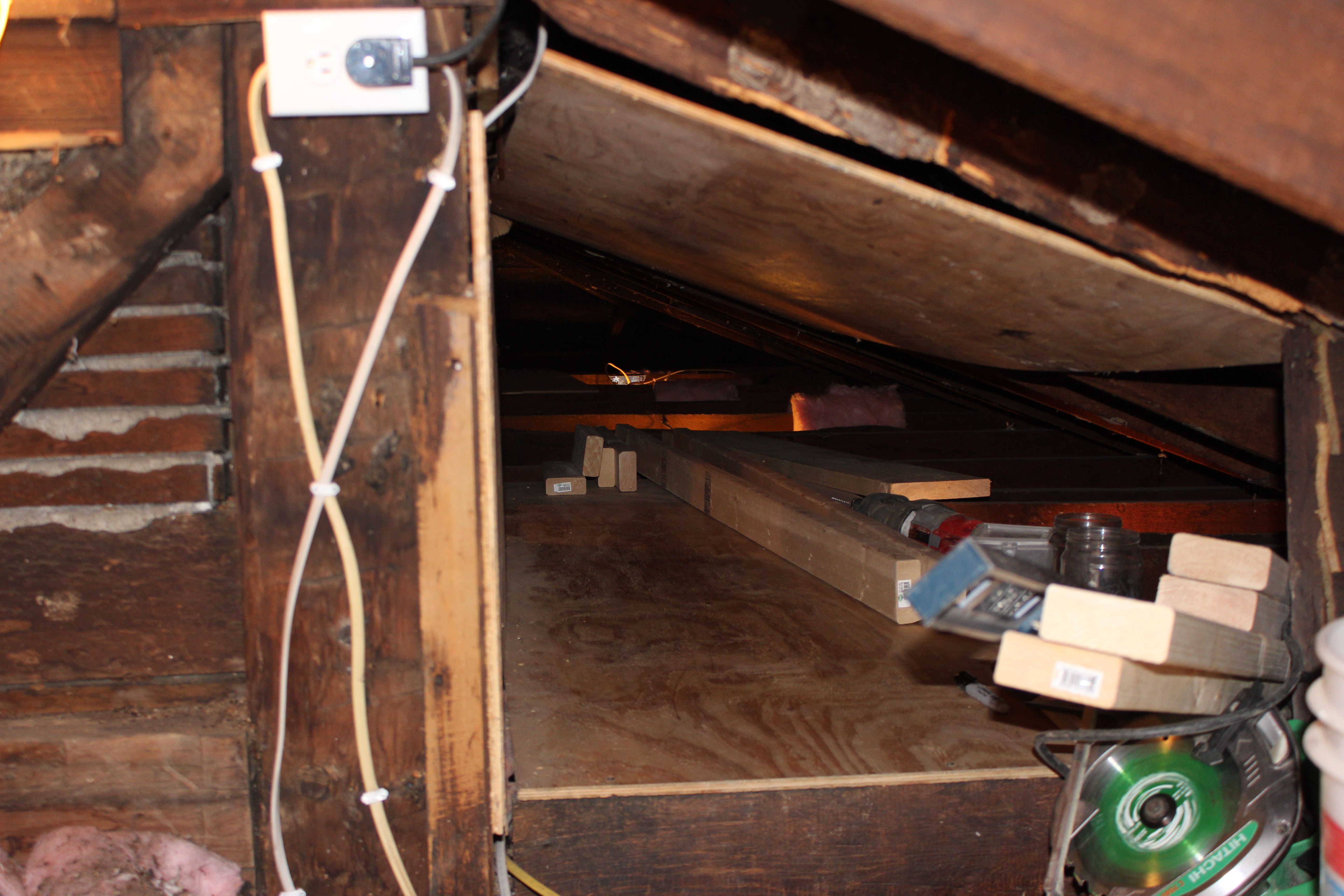 Hidden Cave / Play Room Fort : 11 Steps (with Pictures) - Instructables