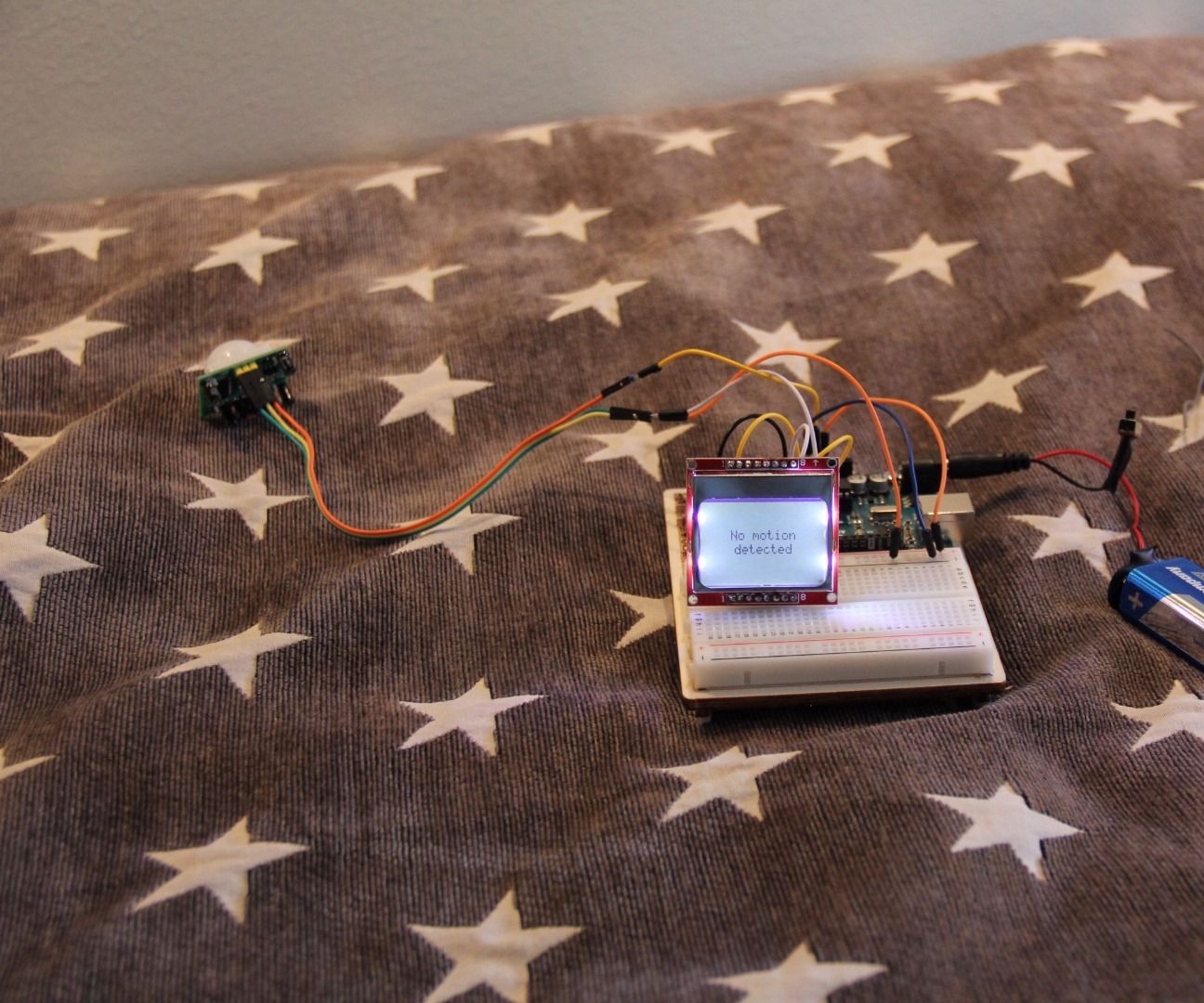 nokia 5110 lcd with infrared sensor DIY Project - Step-by-Step DIY ...