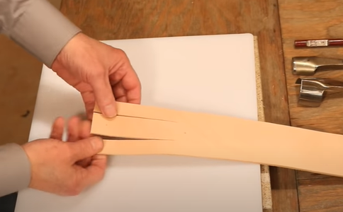 Decorative Leather Barber Strop : 23 Steps (with Pictures) - Instructables