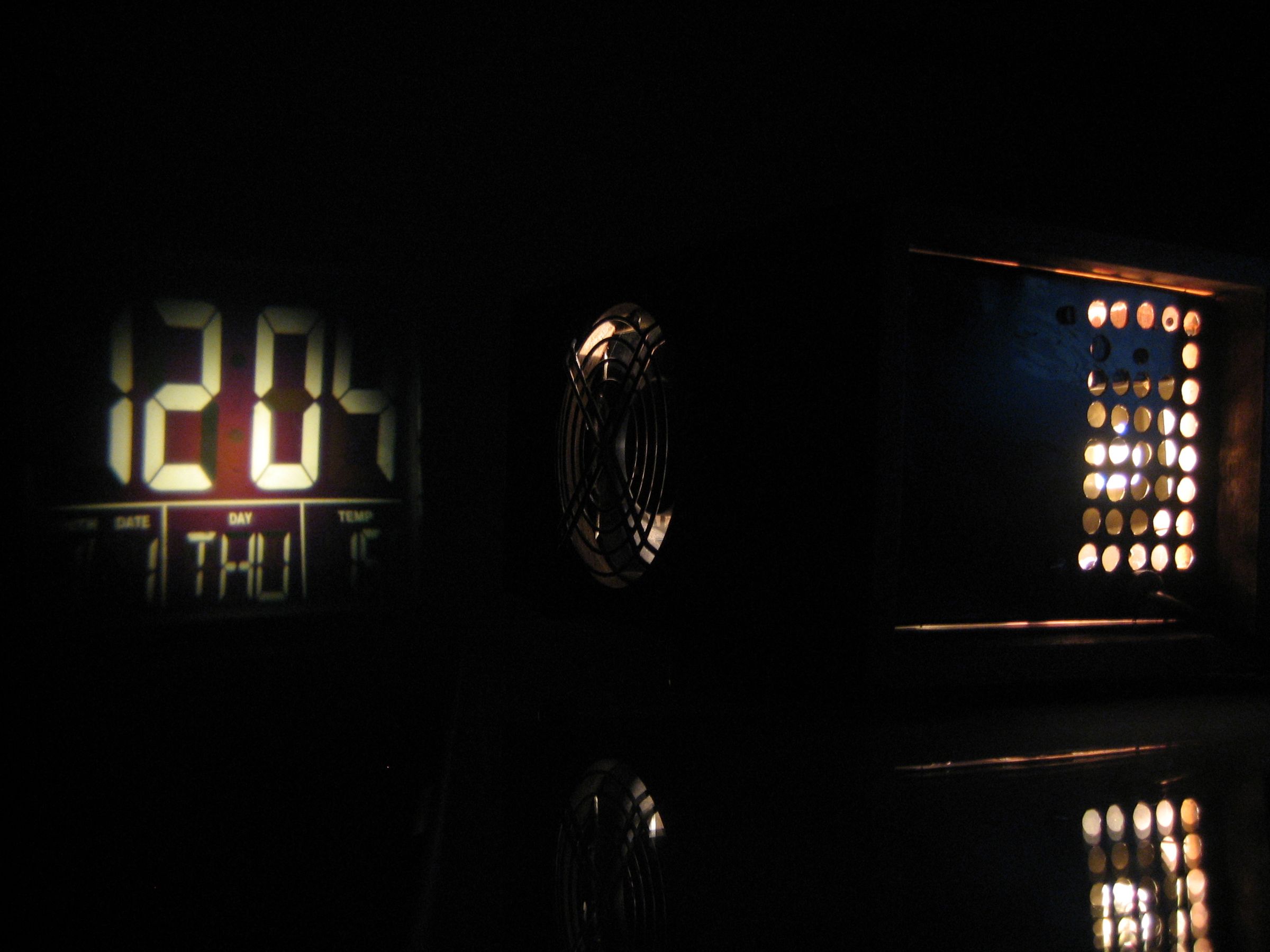 How to Build a Clock That Projects Time on the Wall : 6 Steps ...