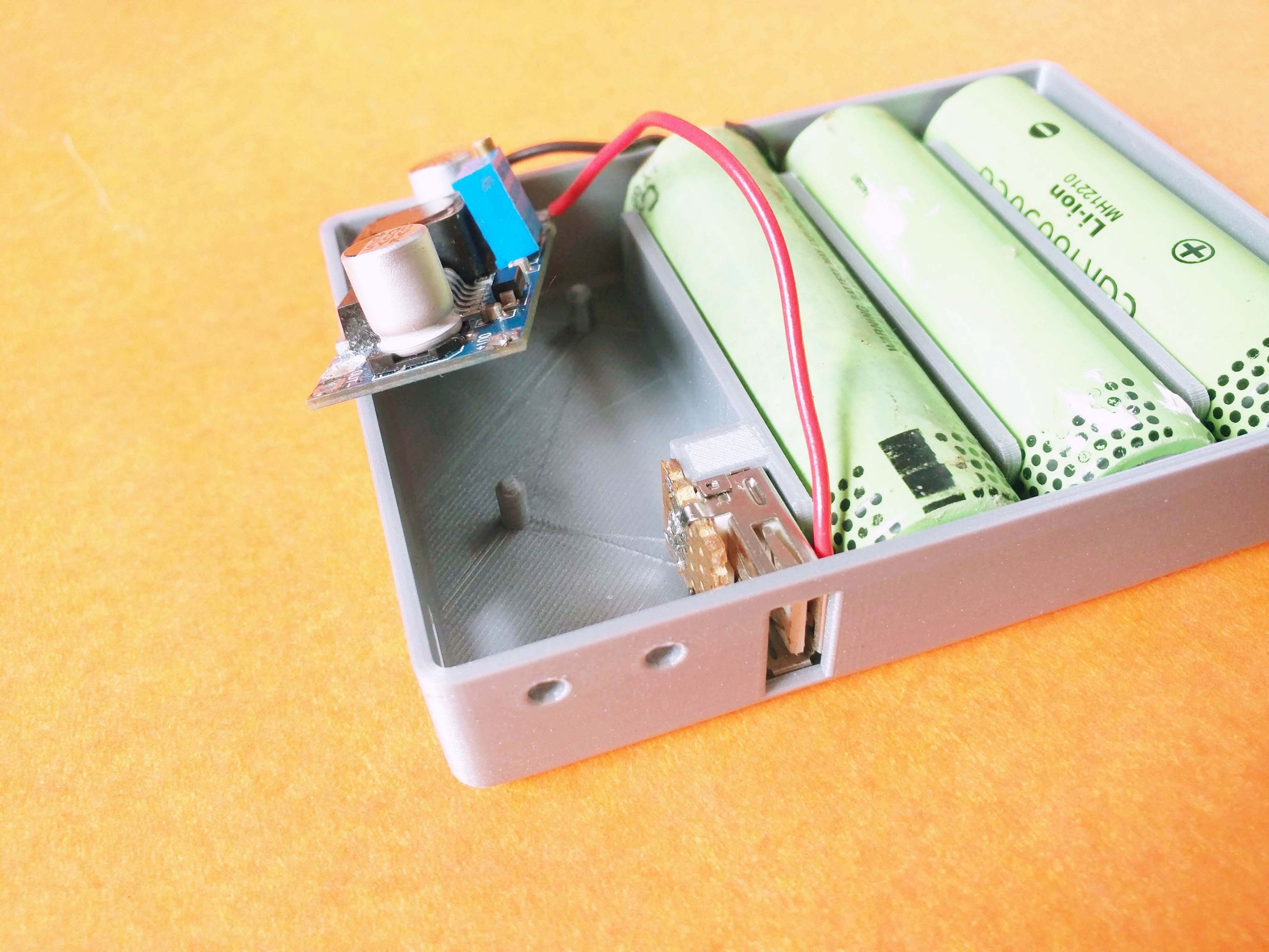 DIY Wireless Charging Power Bank : 8 Steps (with Pictures) - Instructables