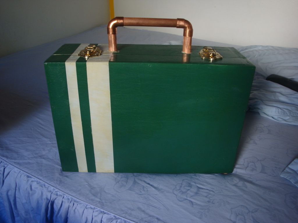 Wooden Suitcase : 10 Steps (with Pictures) - Instructables