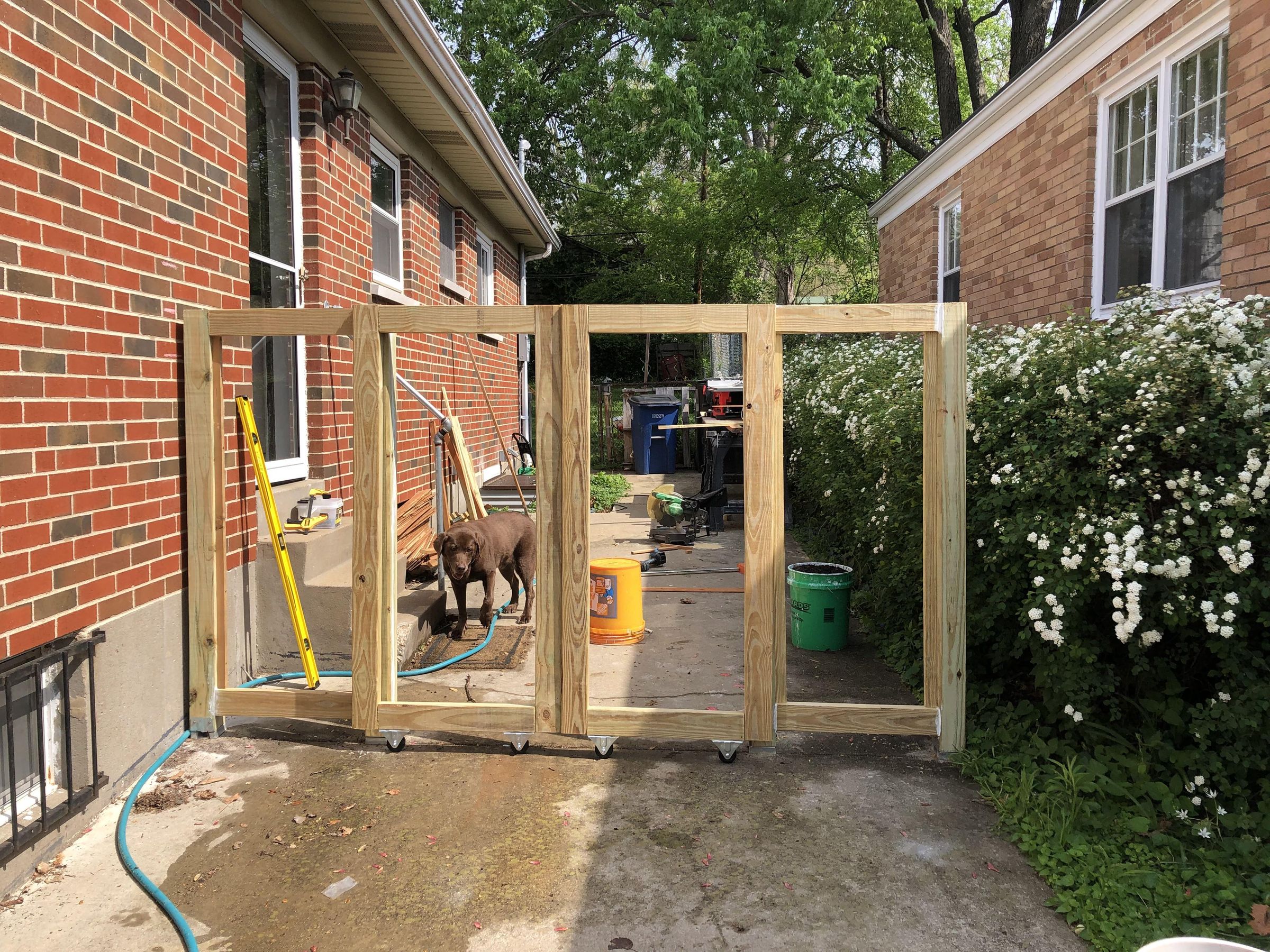 Modern Double Sliding Gate : 11 Steps (with Pictures) - Instructables