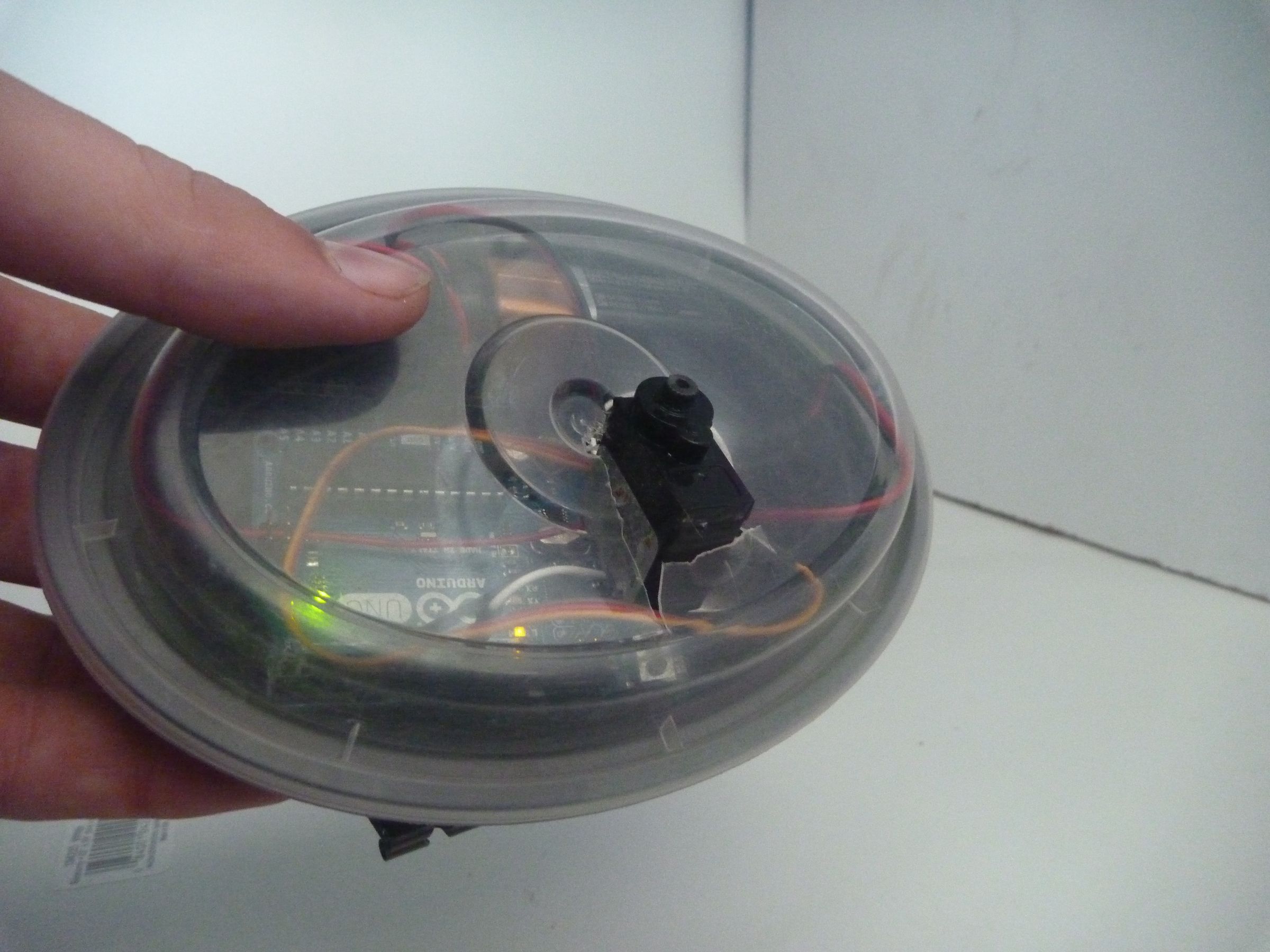 Arduino Fish Feeder : 5 Steps - Instructables