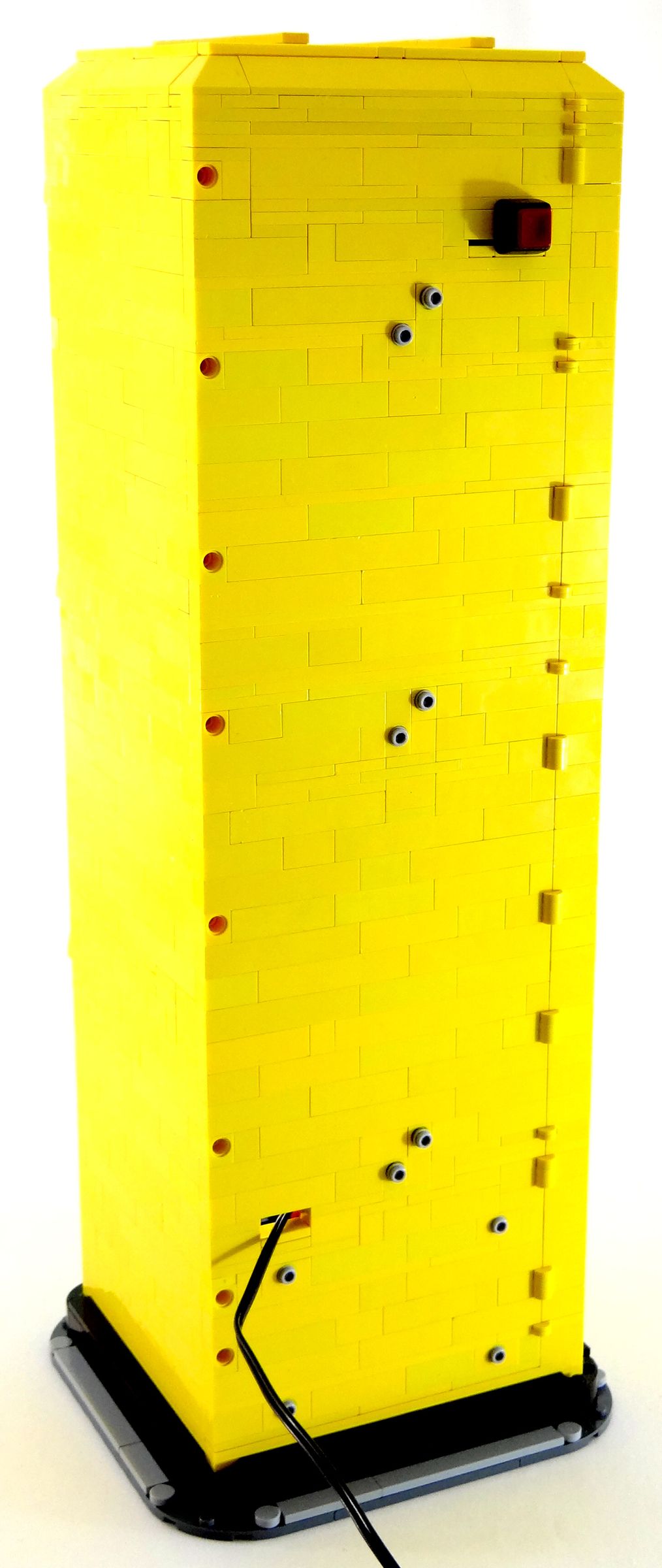 Fully-Functional LEGO Traffic Signal Lamp : 4 Steps (with Pictures ...