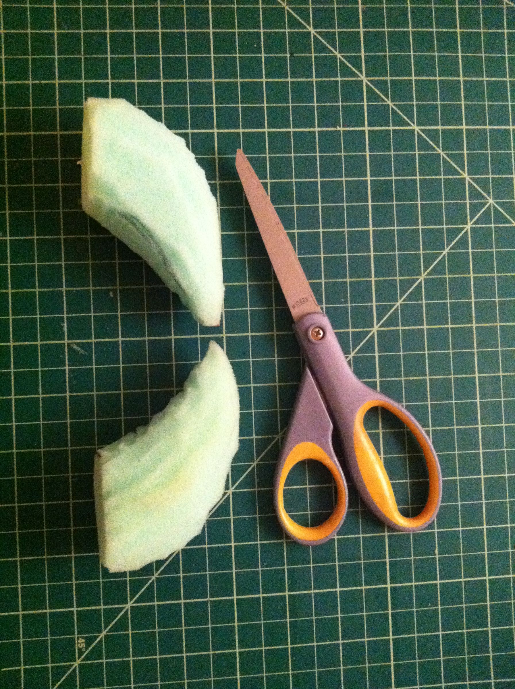 Super Simple Demon Horns! : 8 Steps (with Pictures) - Instructables