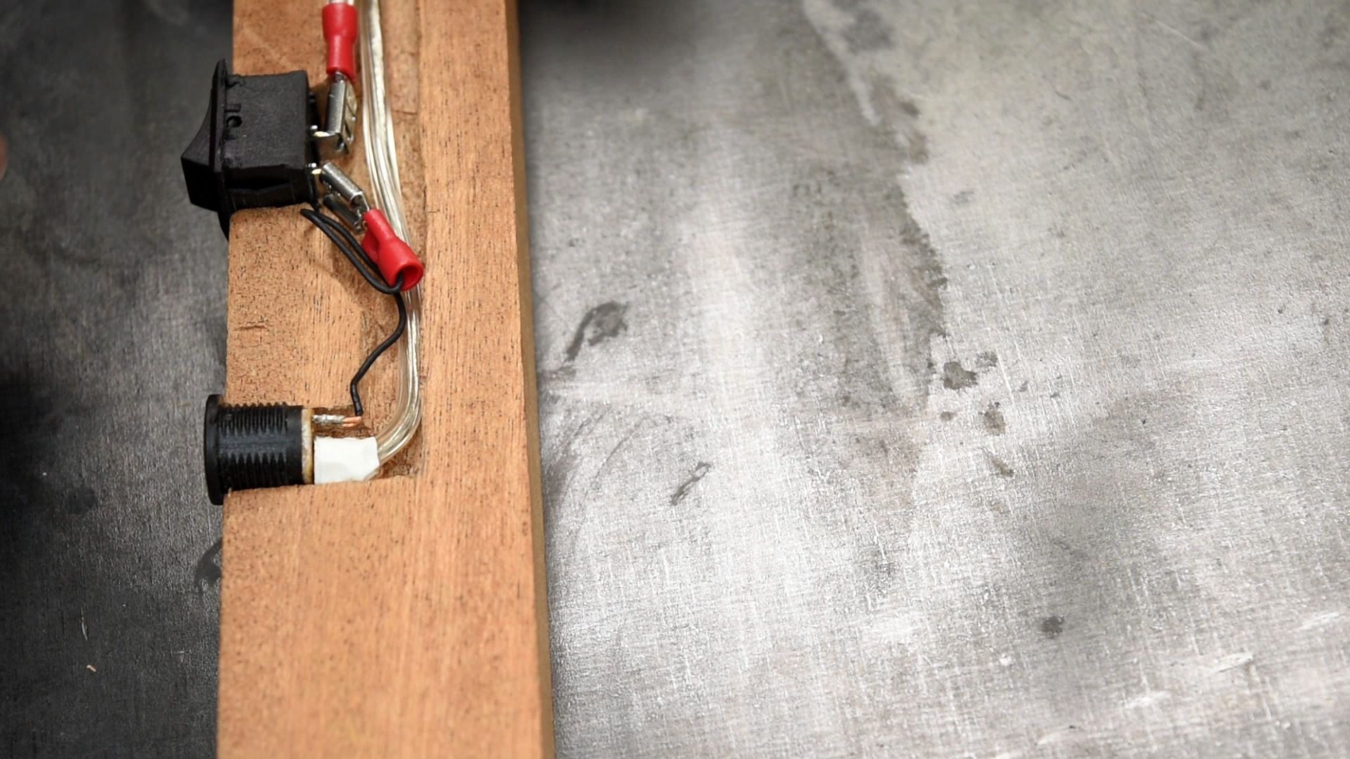 LED Concrete Desk Lamp : 8 Steps (with Pictures) - Instructables