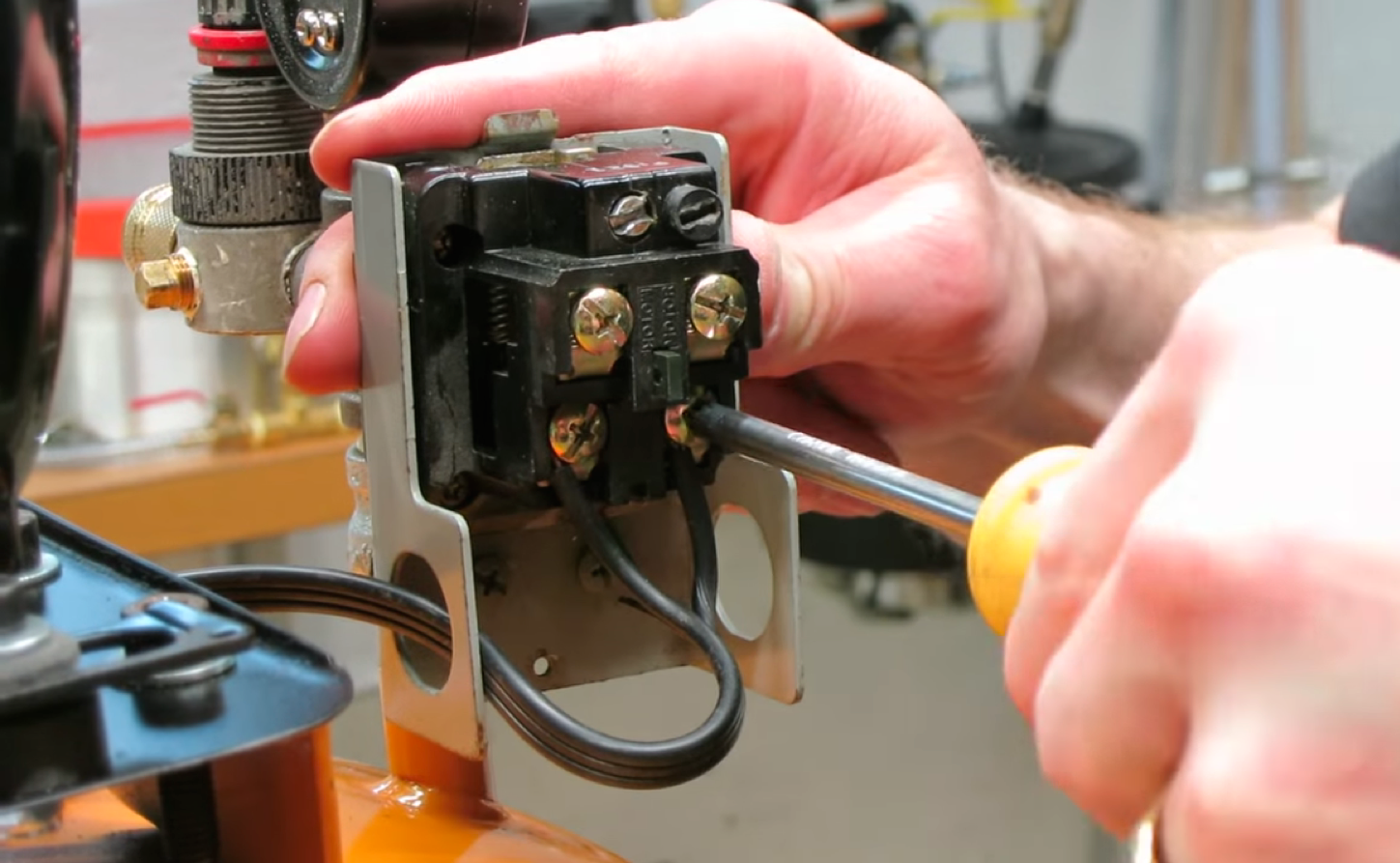 D.I.Y Ultra Quiet Shop Compressor From a Refrigerator Motor (compressor ...