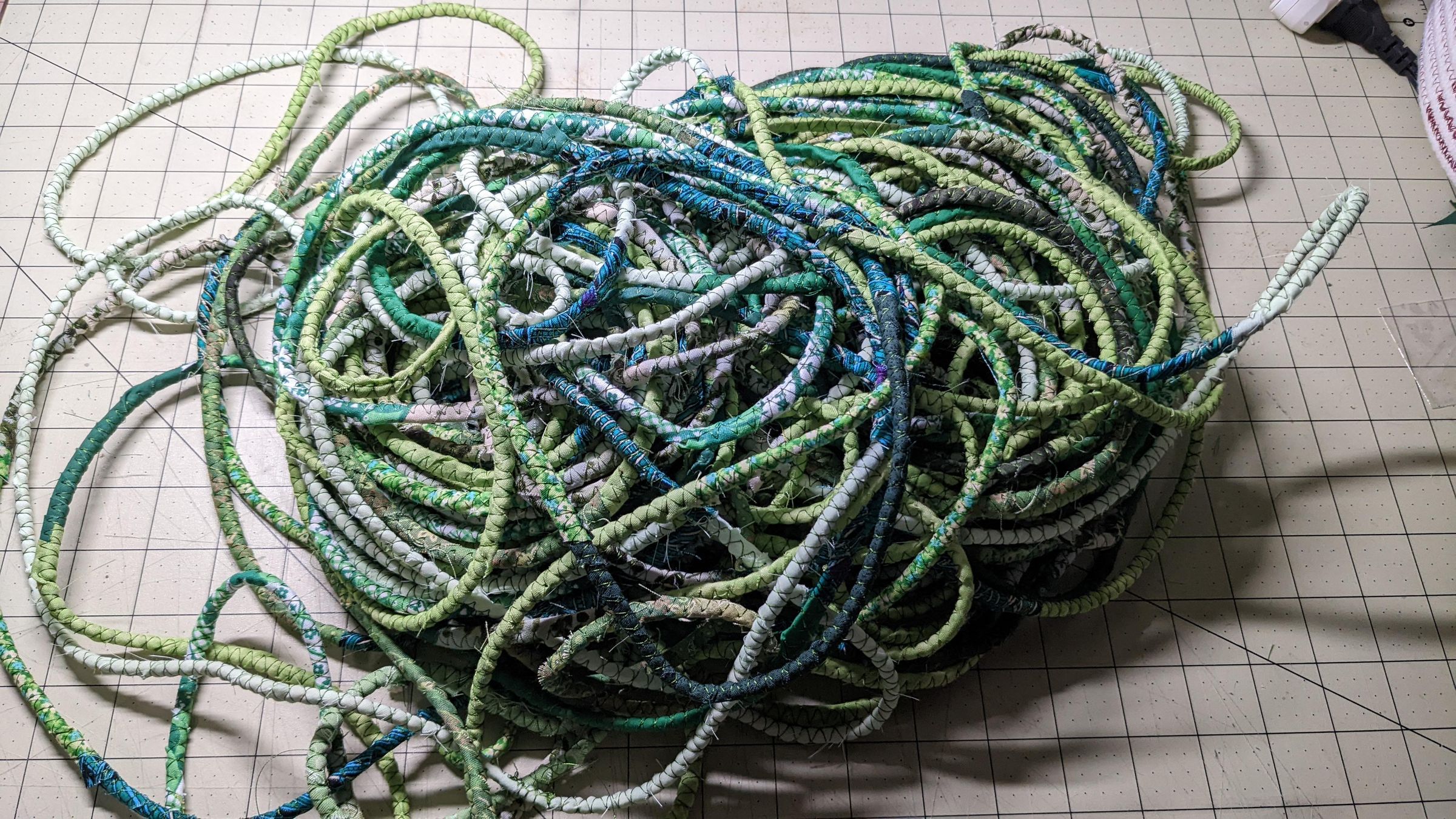 Scrap Fabric Rope Bag : 13 Steps (with Pictures) - Instructables