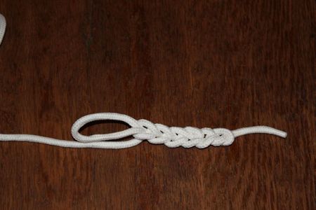 Single Rope Braid - Chain Sinnet : 4 Steps (with Pictures) - Instructables