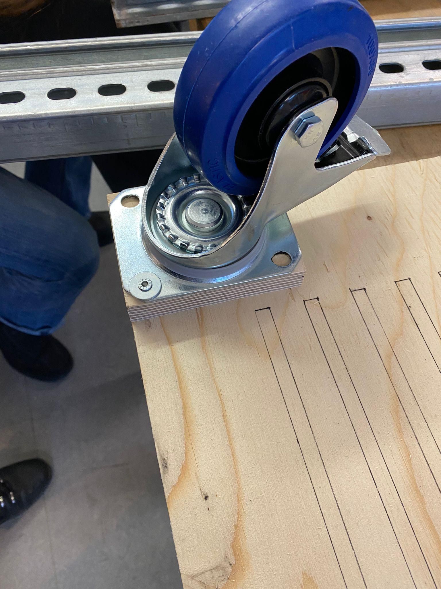 Trolley for Moving Medical Equipment : 9 Steps (with Pictures ...