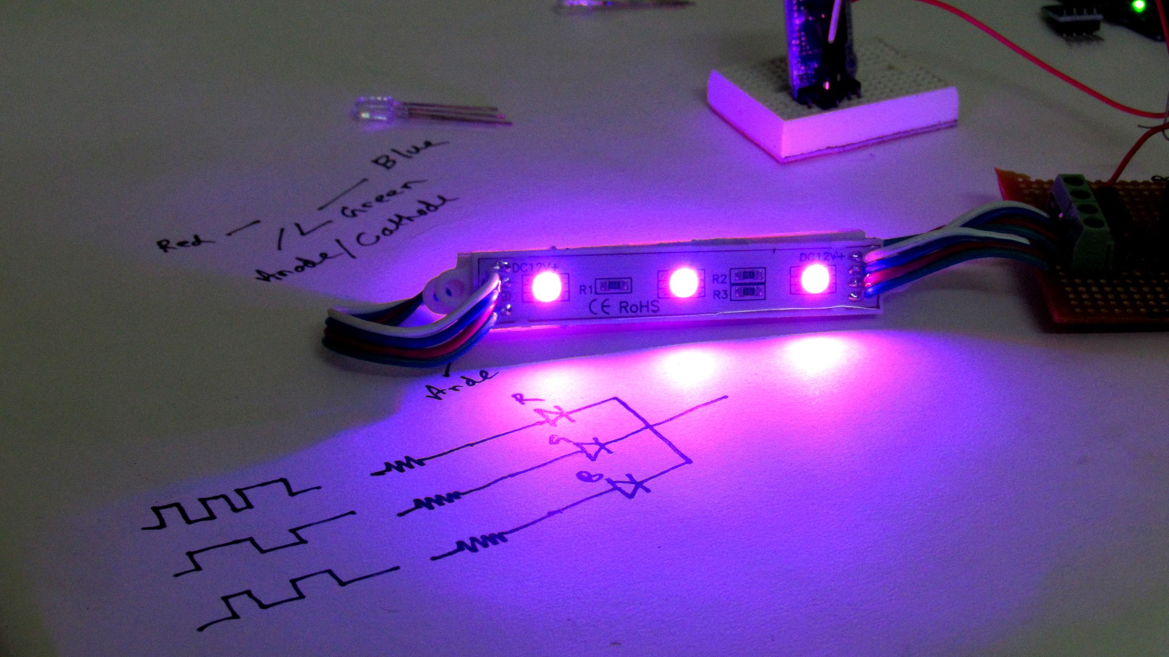 SmartPhone Controlled RGB MOOD Light : 6 Steps (with Pictures ...