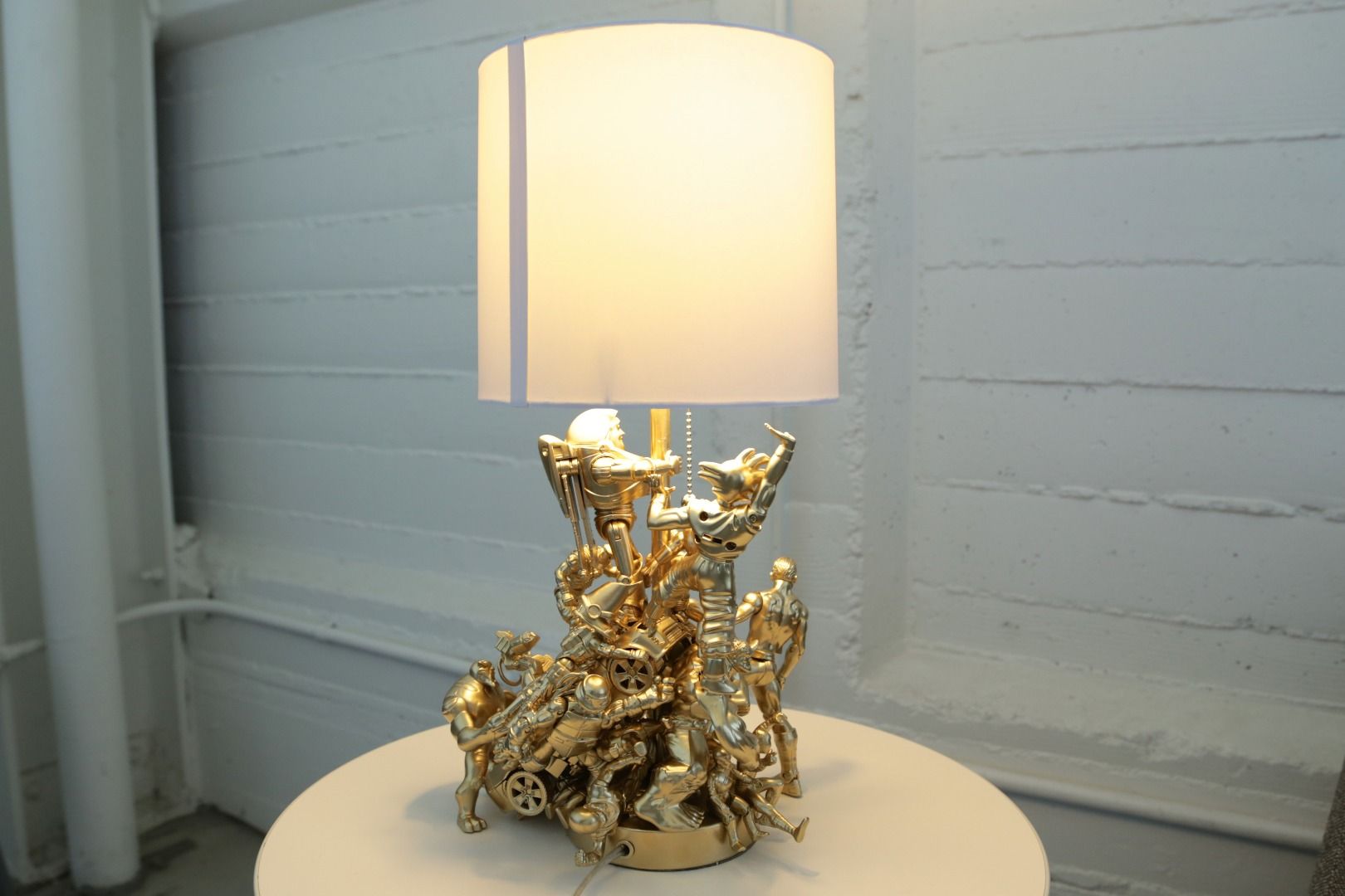 Action Figure Lamp : 8 Steps (with Pictures) - Instructables