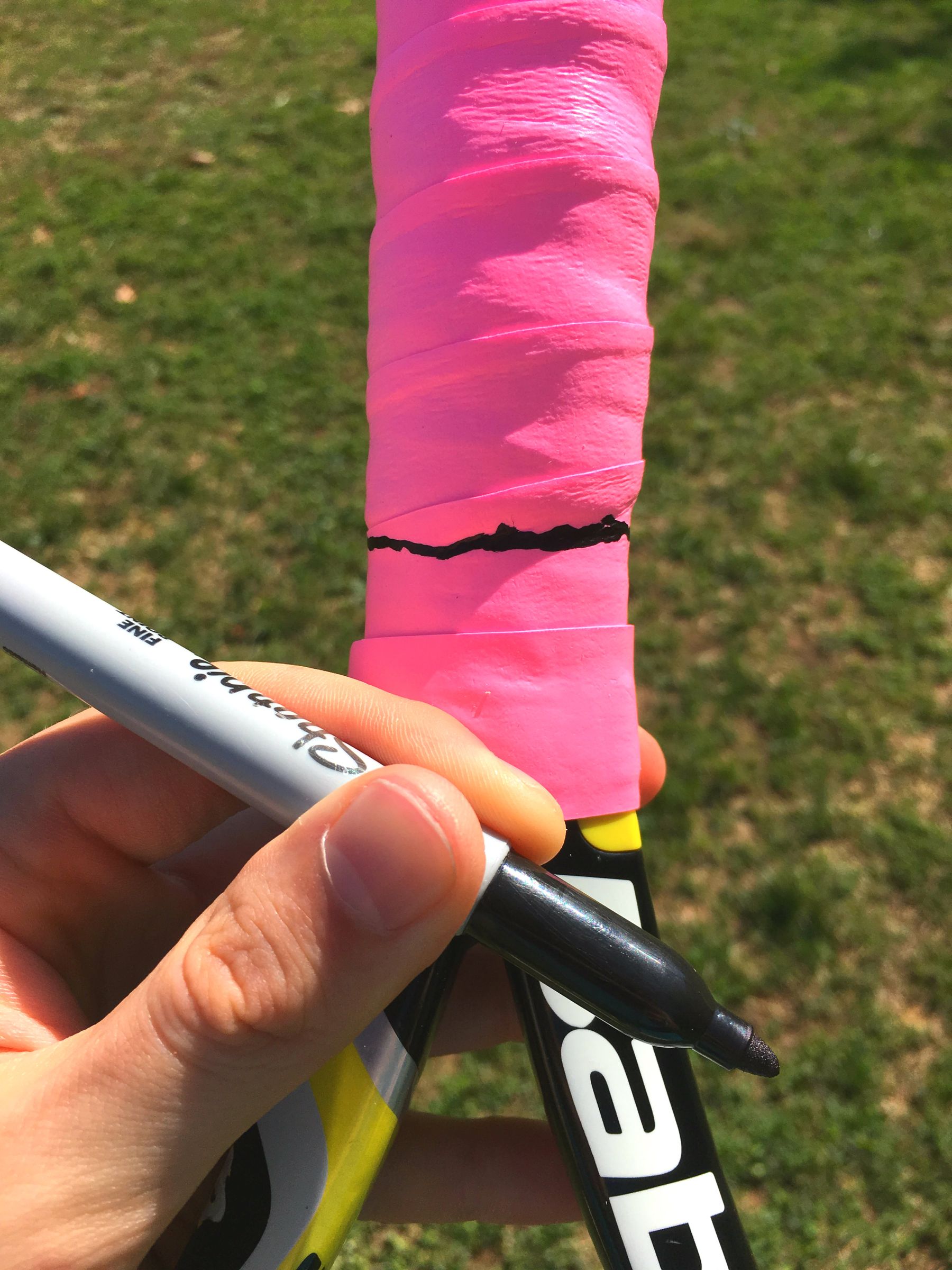 Wrap an Overgrip on a Tennis Racket : 8 Steps (with Pictures ...