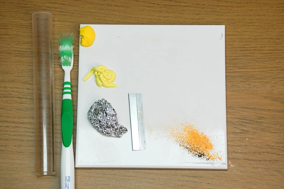 DIY Pringles Can SECRET SAFE | Fun Way to Hide Valuables : 7 Steps ...