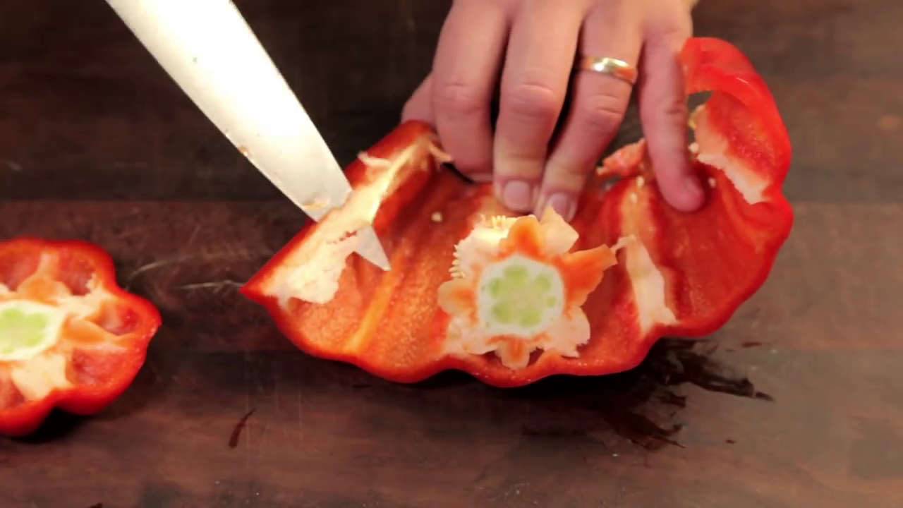 Fastest Way to Cut a Bell Pepper : 5 Steps (with Pictures) - Instructables