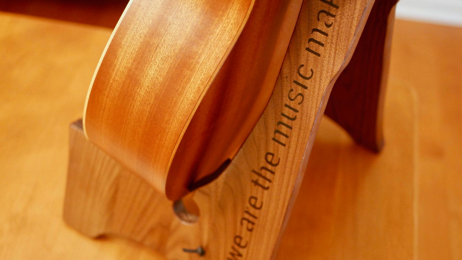 How to Build a DIY Wooden Guitar Stand (Free Template!) : 12 Steps ...