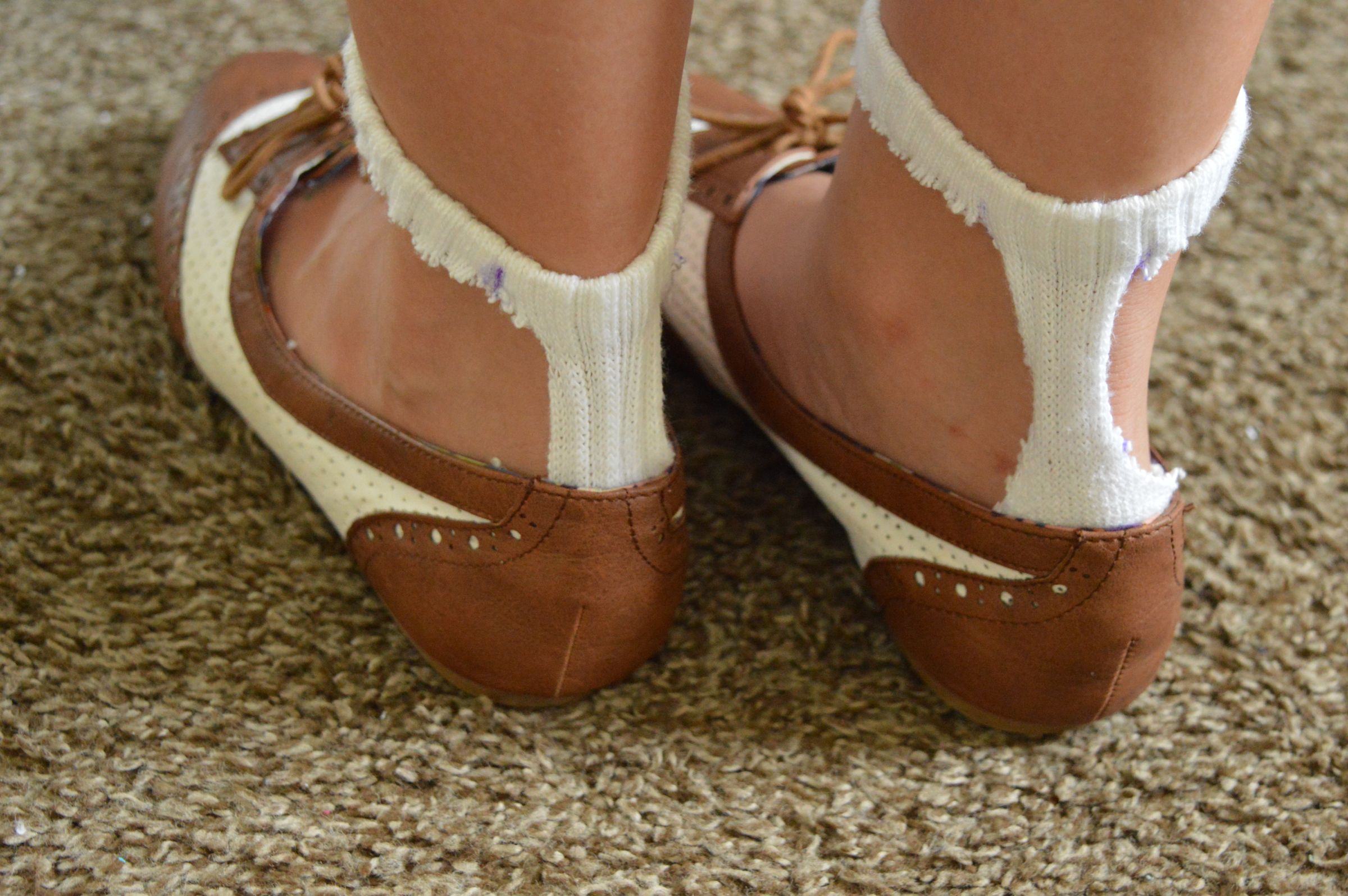 Life Hack: No-Show Socks (No Sew!) : 6 Steps (with Pictures ...
