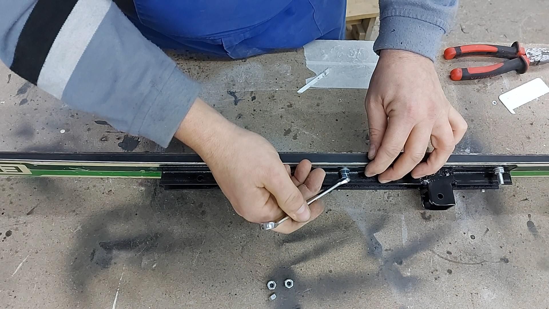 DIY Ski Sled - Plezuh : 12 Steps (with Pictures) - Instructables
