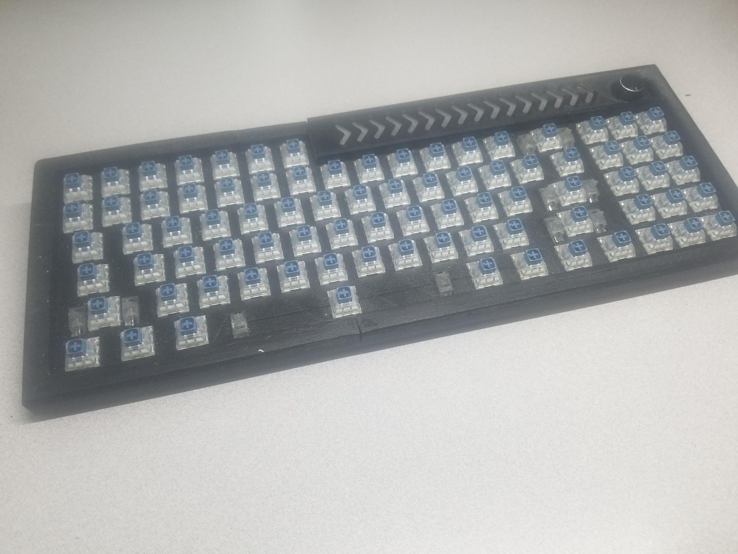 ESP32 Bluetooth Mechanical Keyboard - the Sanctuary : 12 Steps (with ...