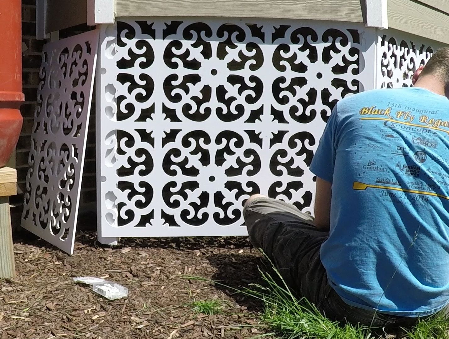 How to Install or Upgrade Lattice Below a Bay Window : 6 Steps (with ...