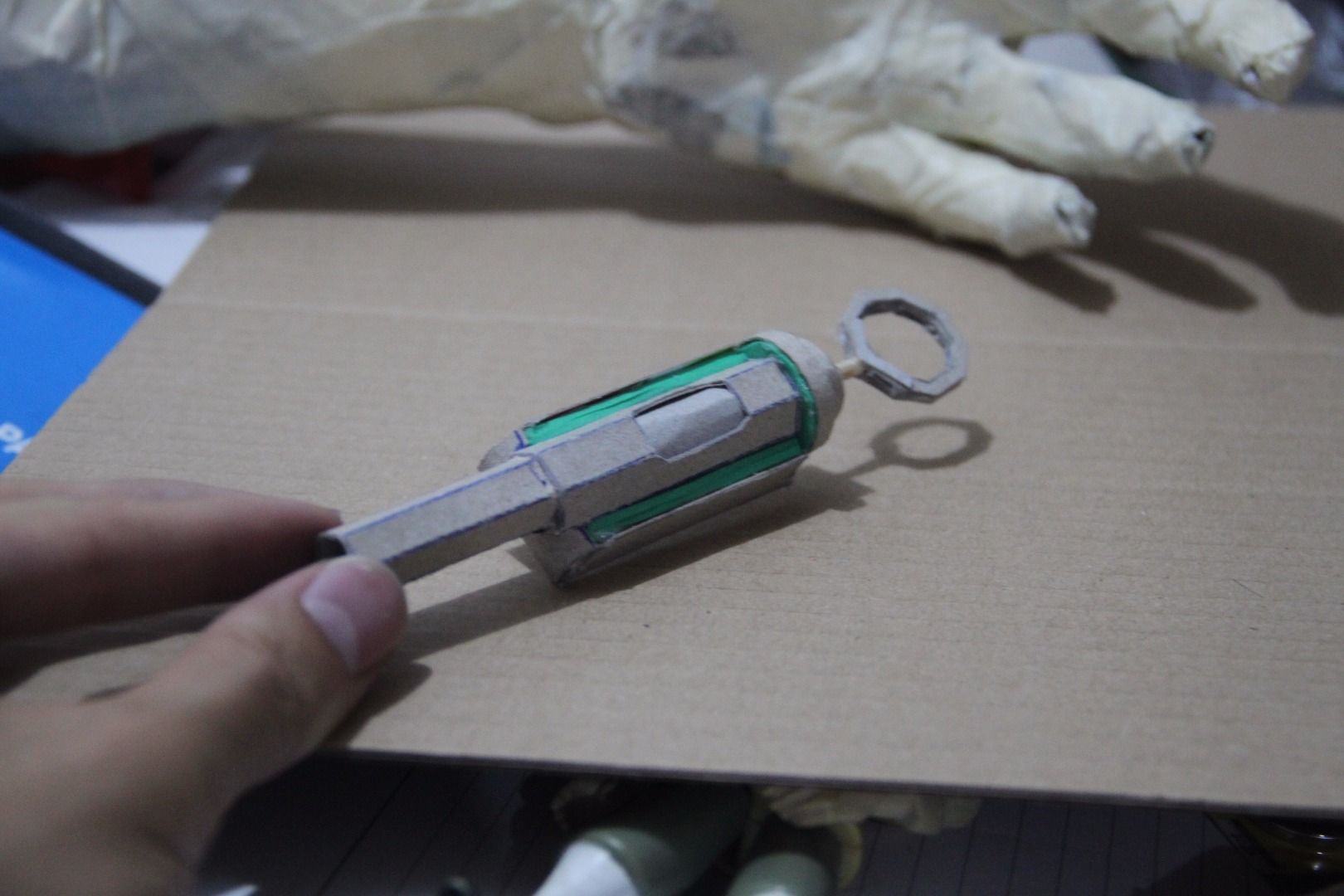 AC:Syndicate Hidden Blade Guantlet Replica!! : 10 Steps (with Pictures ...