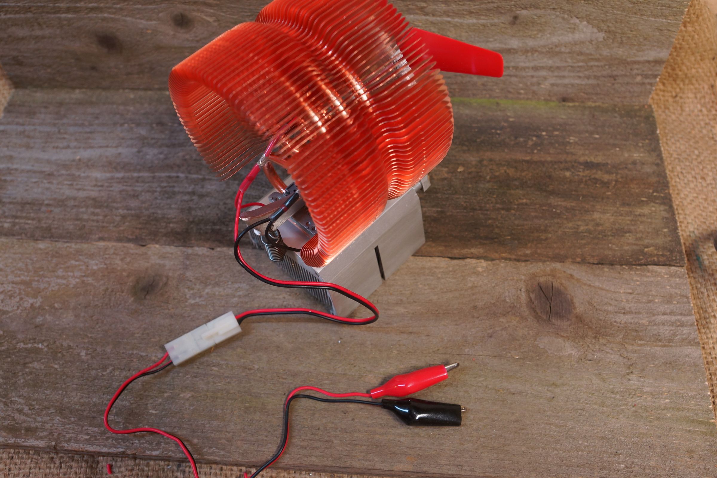 Peltier Fan / Phone Charger : 6 Steps (with Pictures) - Instructables